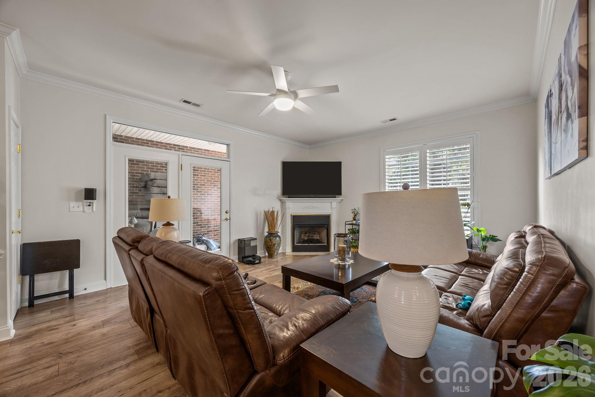 Photo 3 of 13323 Mint Lake Drive, Matthews, NC