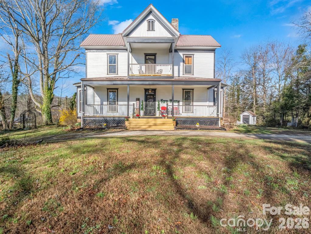 219 Stoney Mountain Road, Hendersonville, NC