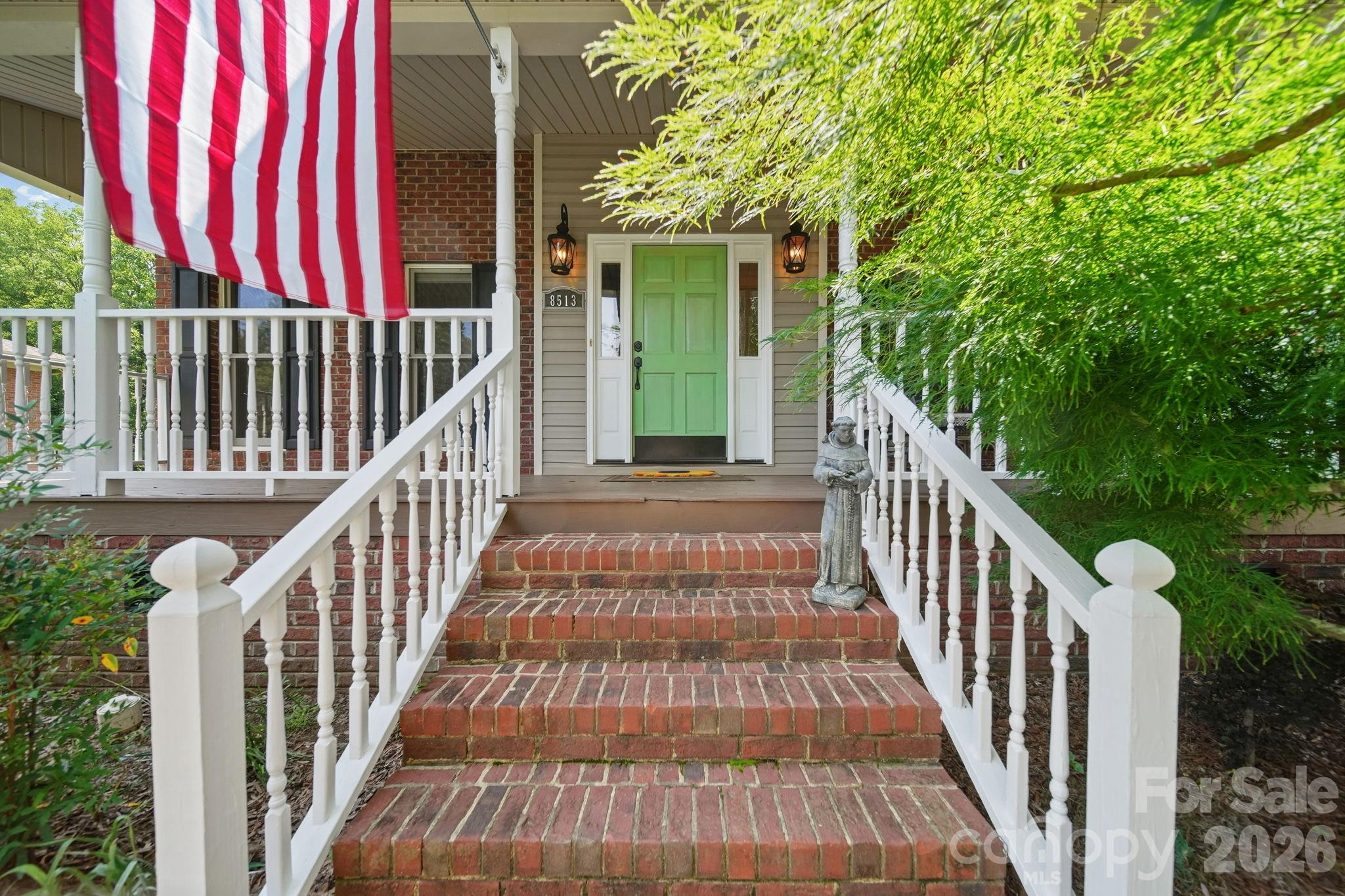 Photo 5 of 8513 Middleton Circle, Harrisburg, NC