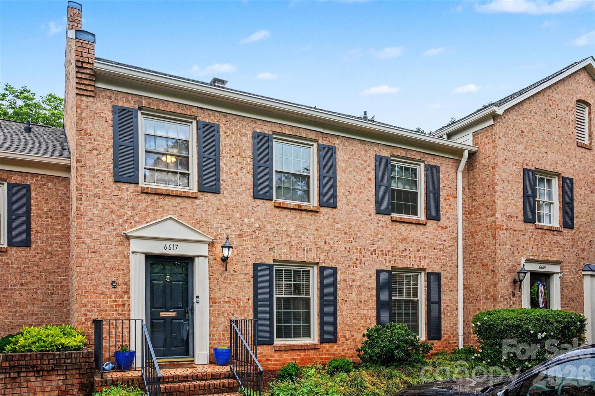 Home for sale at 6617 Bunker Hill Circle, Charlotte, NC — photo 1 of 35