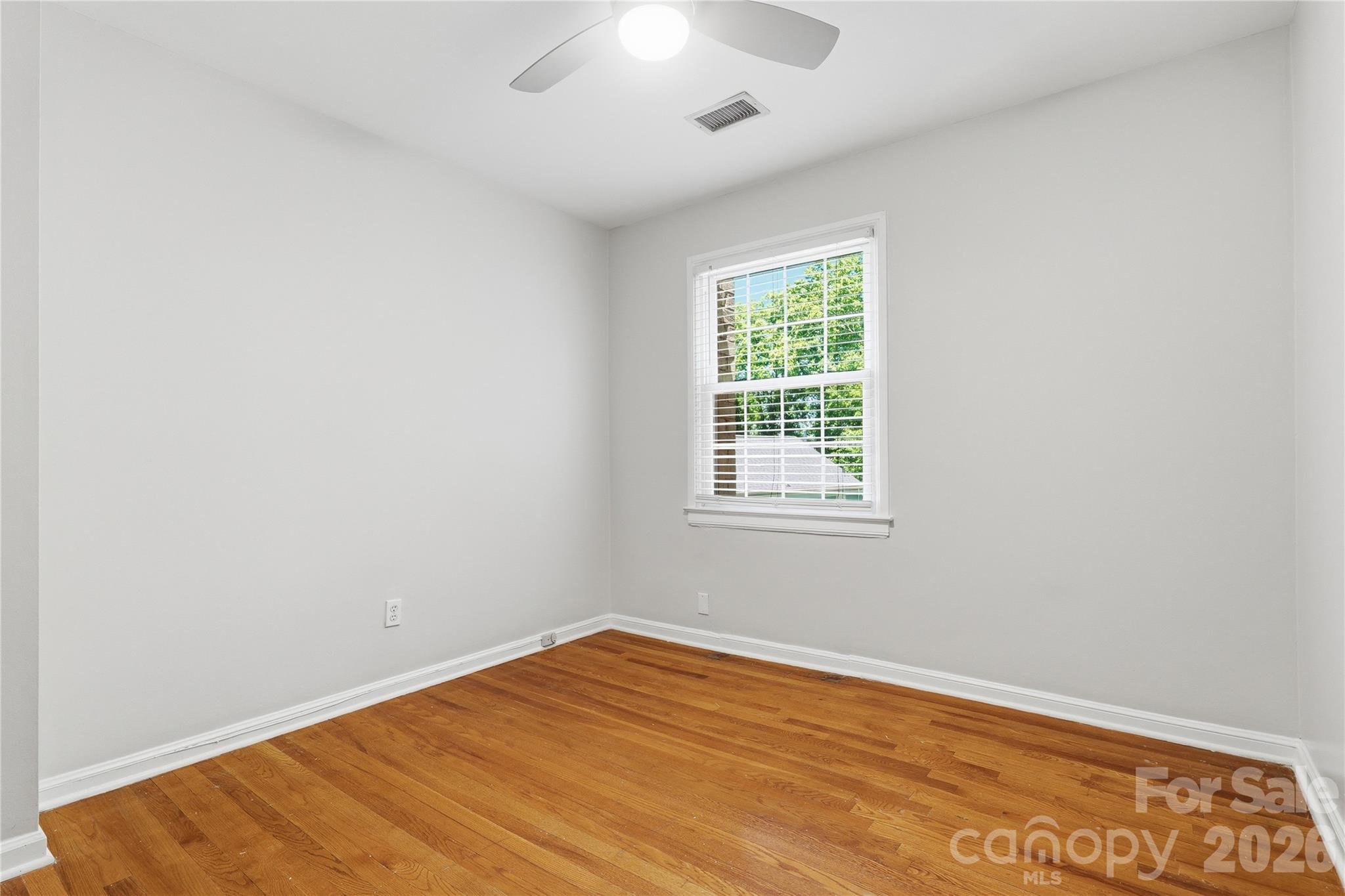 Photo 30 of 525 Wakefield Drive, Charlotte, NC