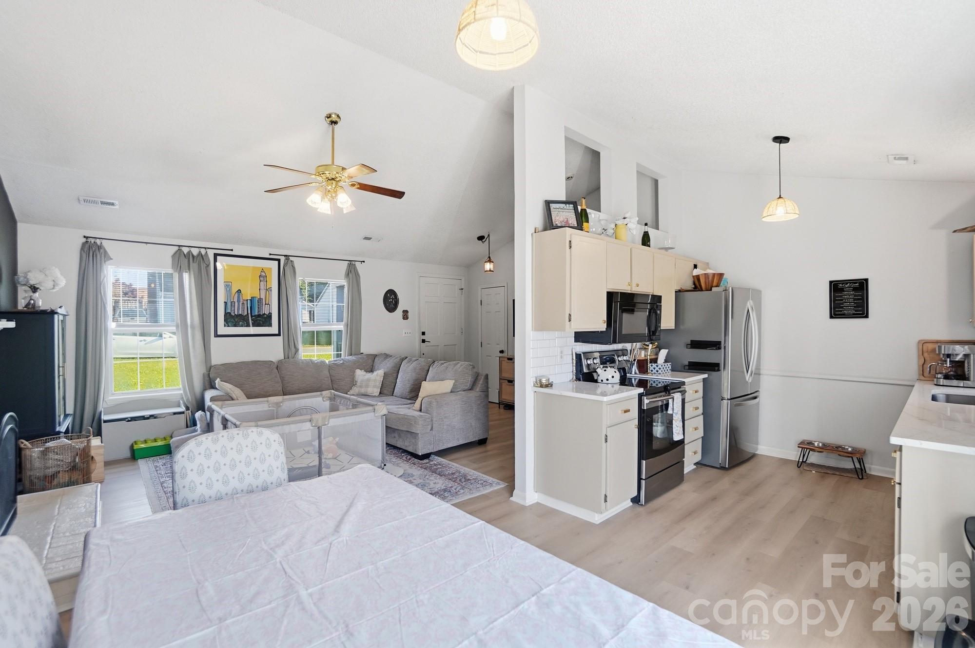 Photo 13 of 9046 Milton Morris Drive, Charlotte, NC