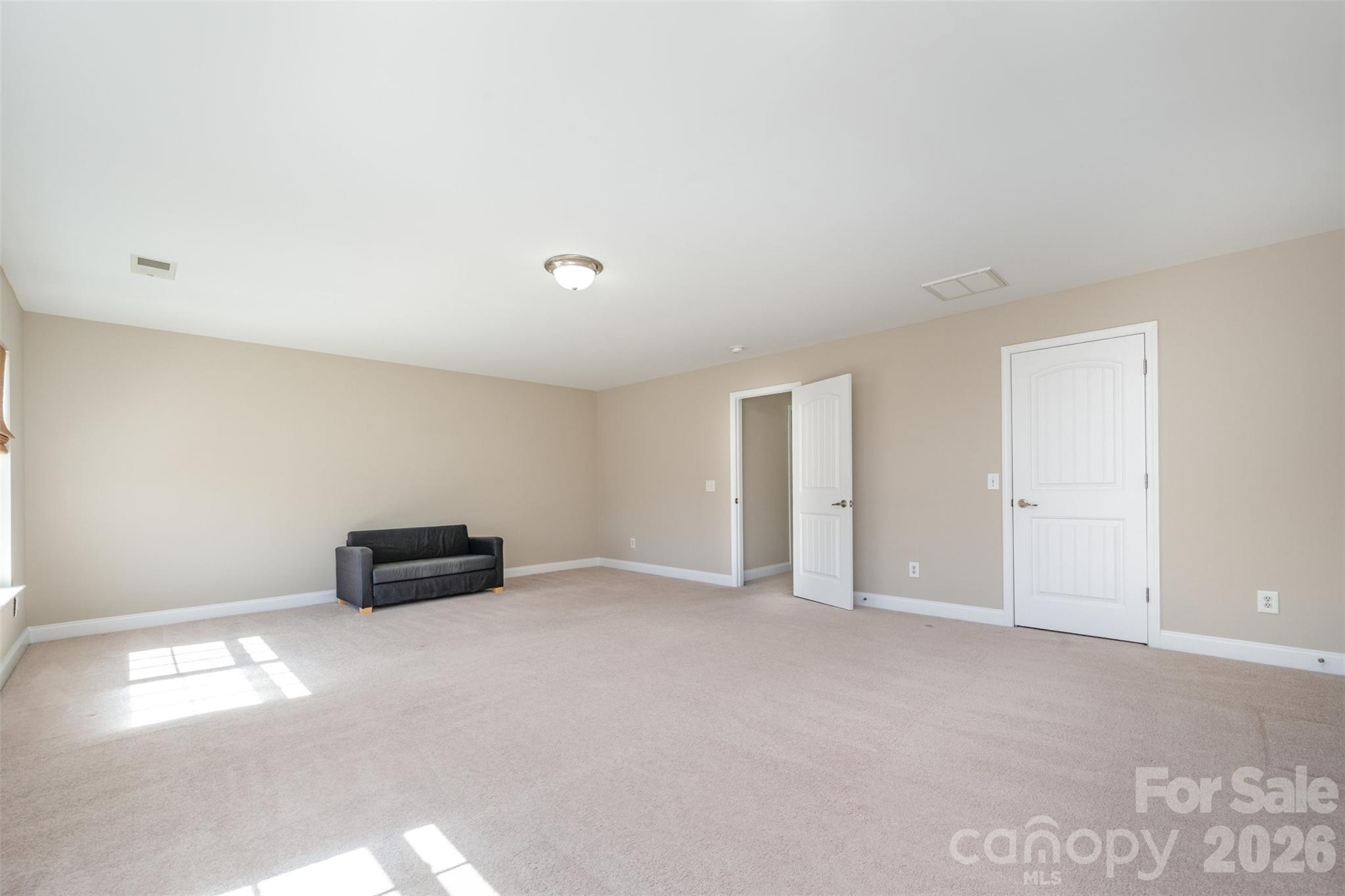Photo 22 of 14725 Vaughan Drive, Charlotte, NC