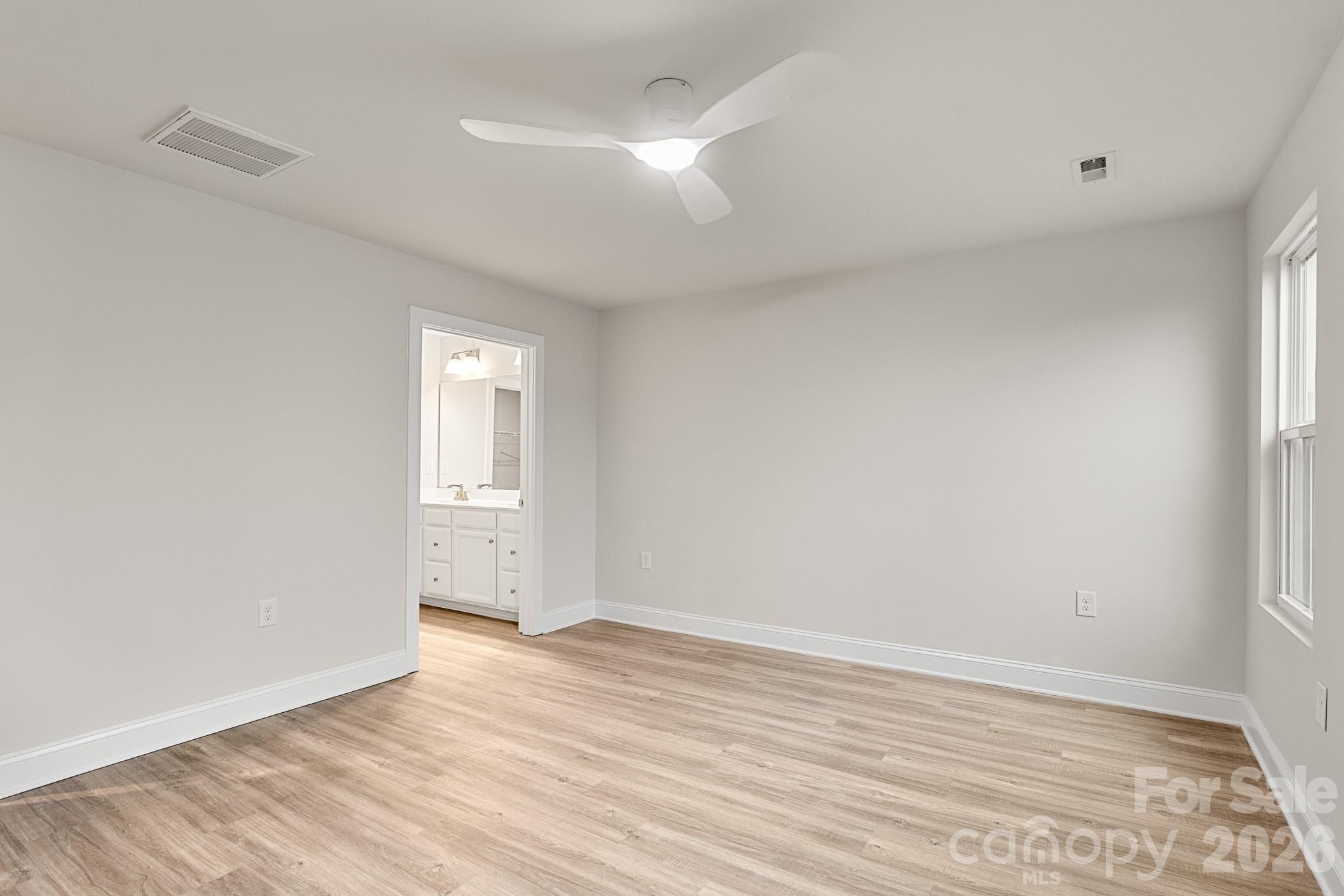 4238 Mackinnon Drive, Charlotte, NC - photo 22 of 38