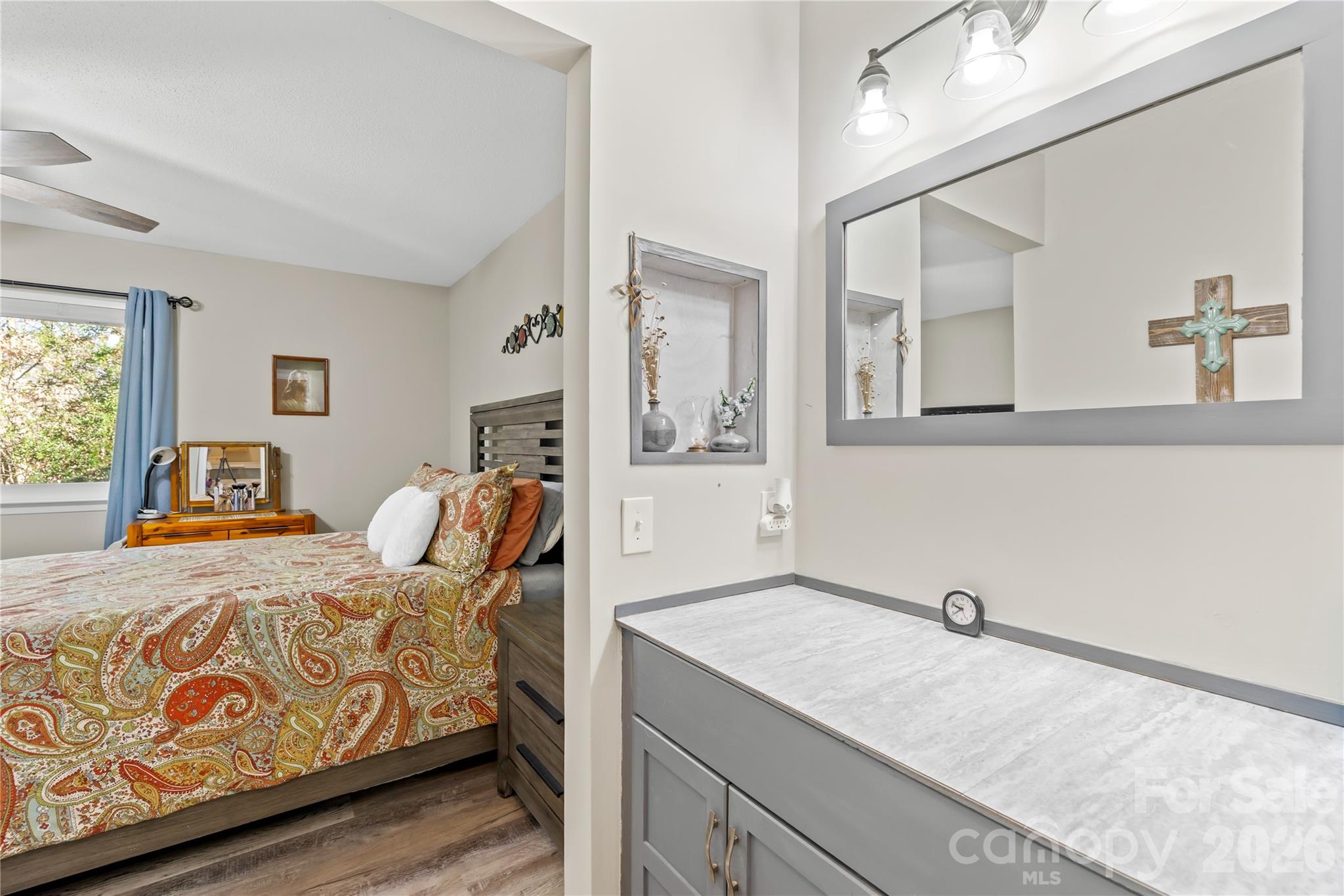 Photo 22 of 911 Sardis Cove Drive, Charlotte, NC