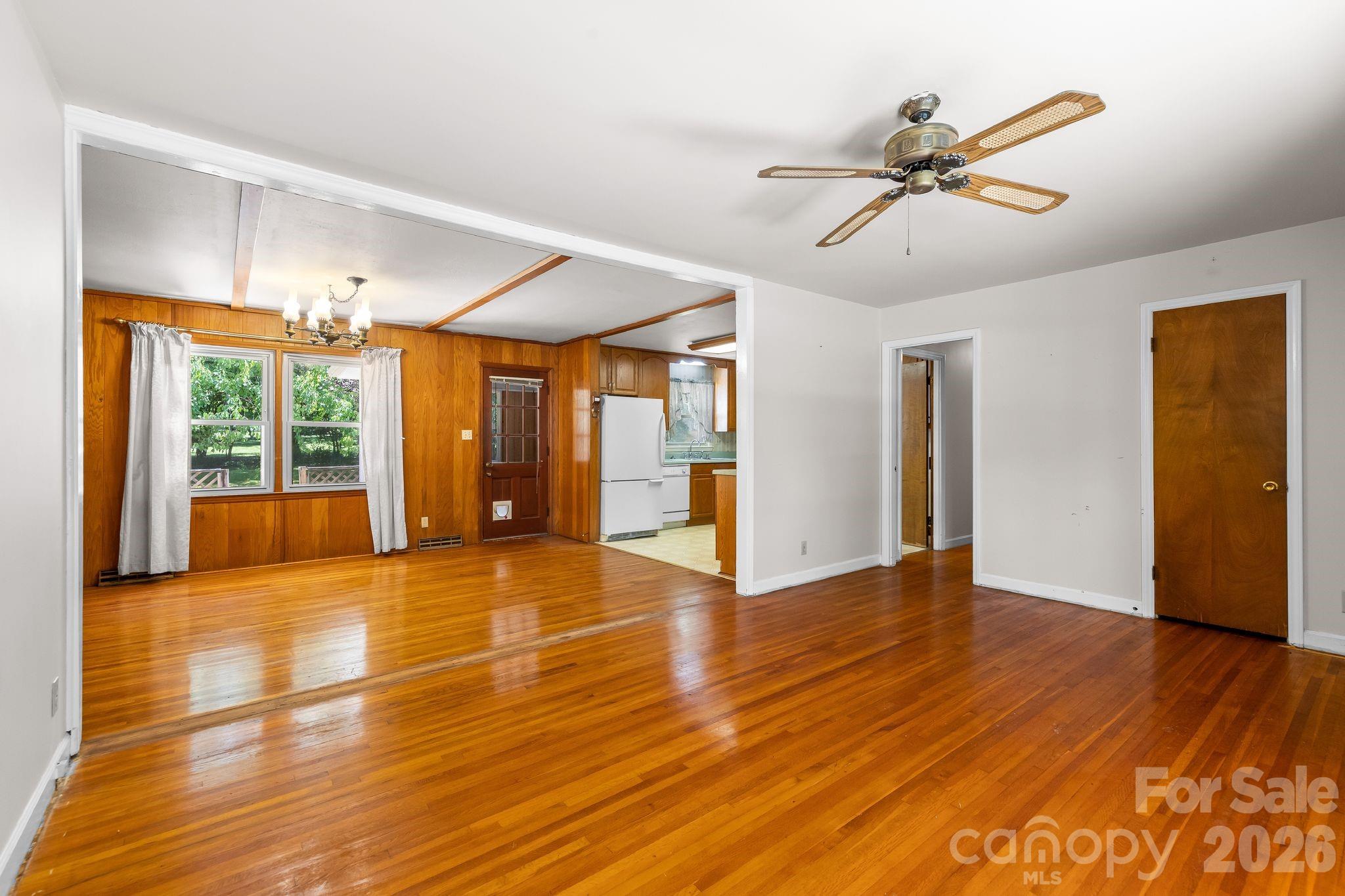 Photo 9 of 3137 Frederick Place, Charlotte, NC