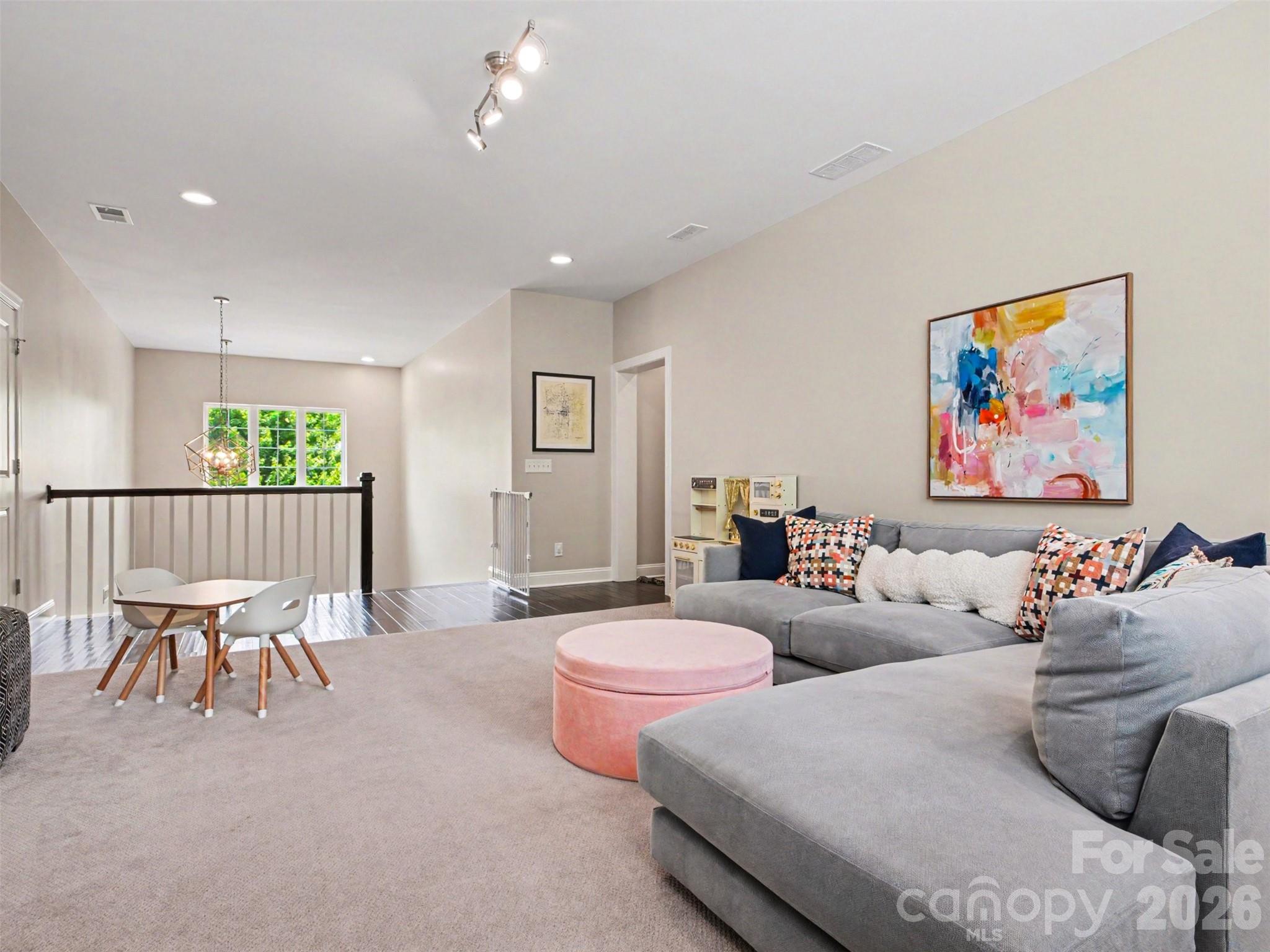 1020 N Sharon Amity Road, Charlotte, NC - photo 28 of 47