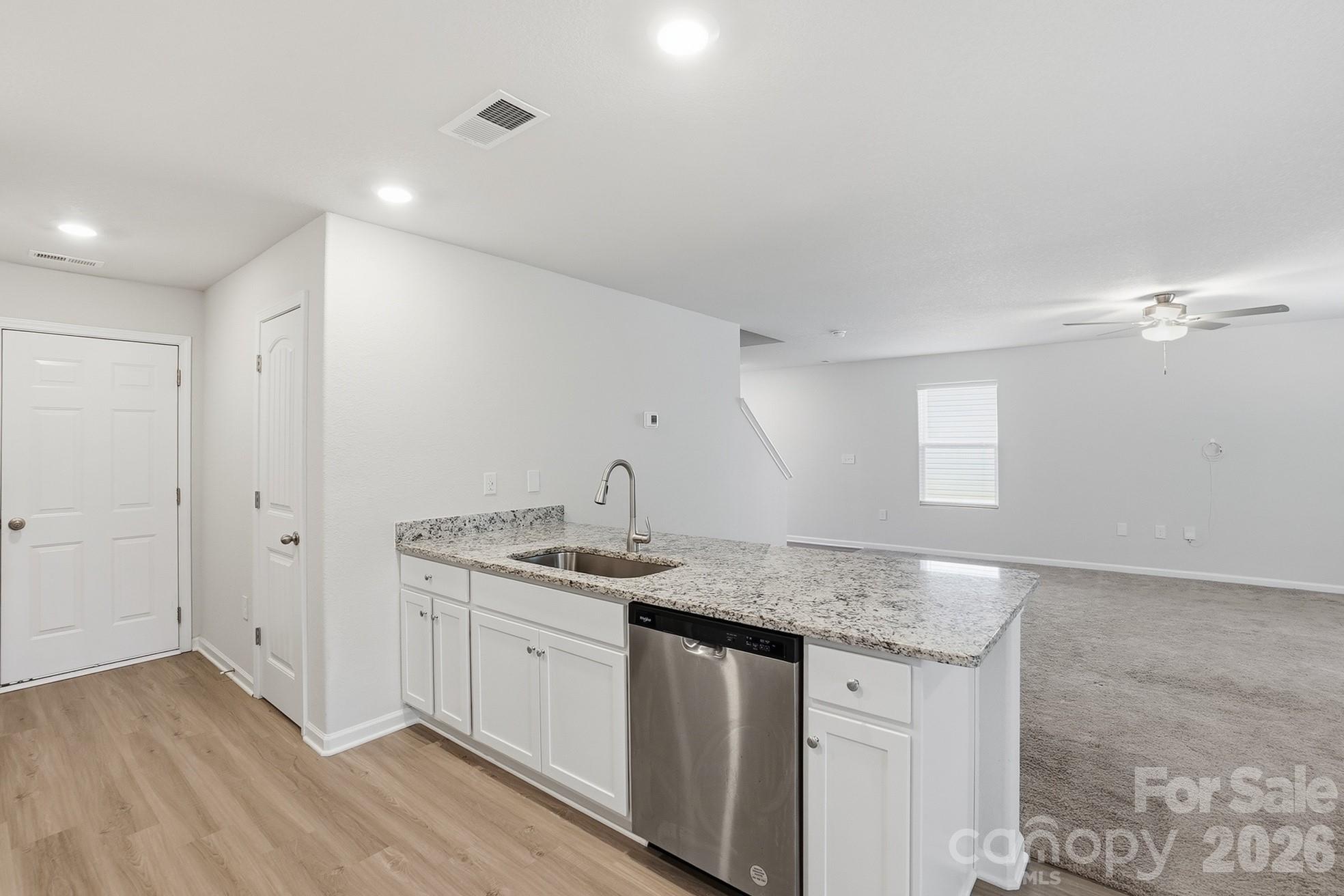 Photo 8 of 509 Hawley Street, Charlotte, NC