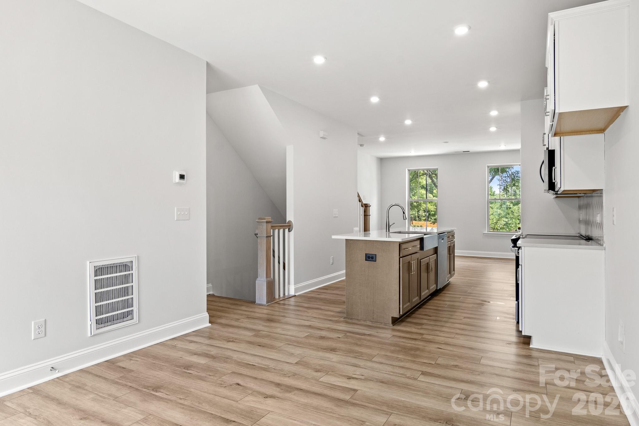 Photo 10 of 120 Judson Avenue, Charlotte, NC
