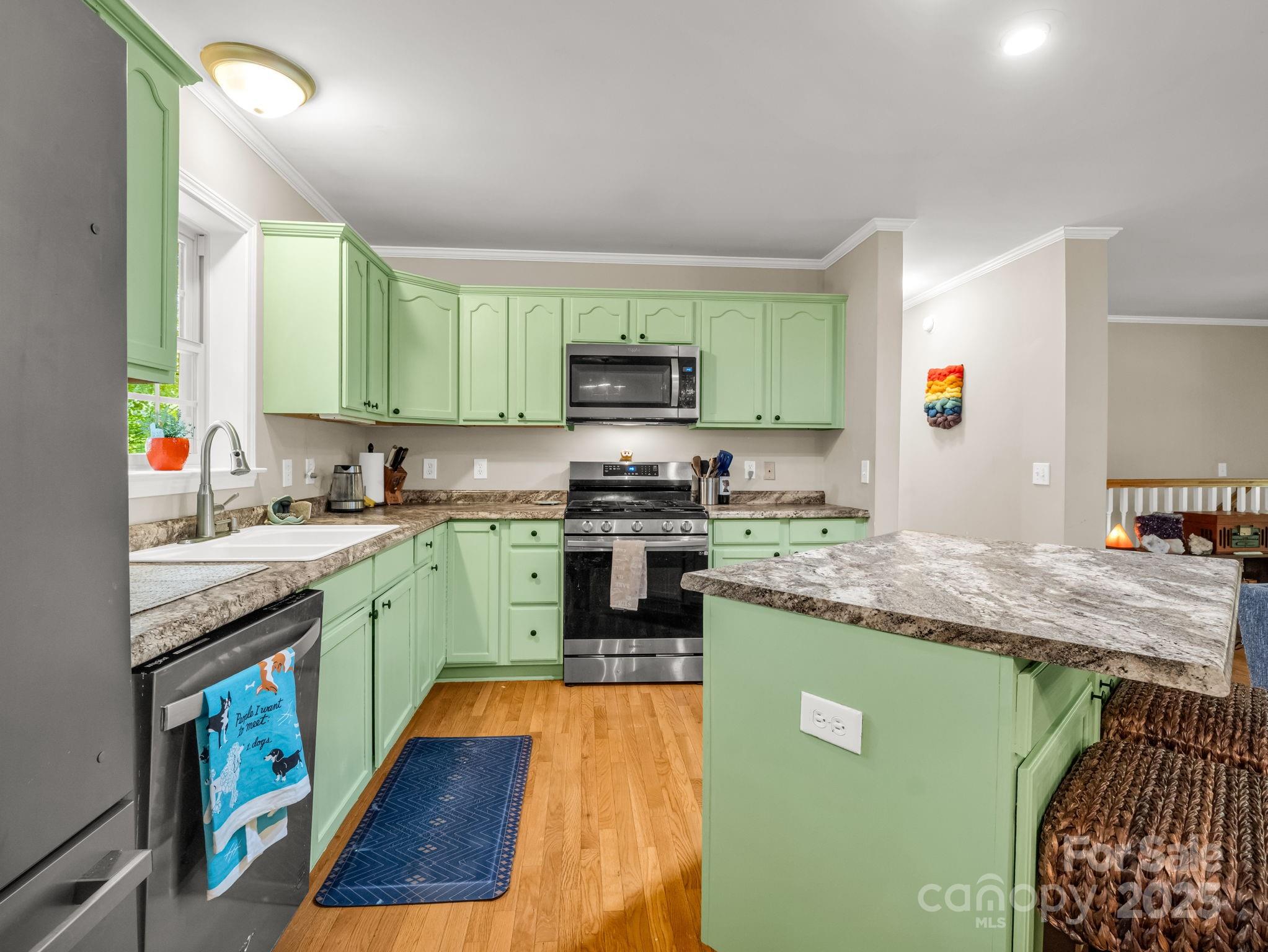 288 Long Ridge Road, Old Fort, NC - photo 5 of 49