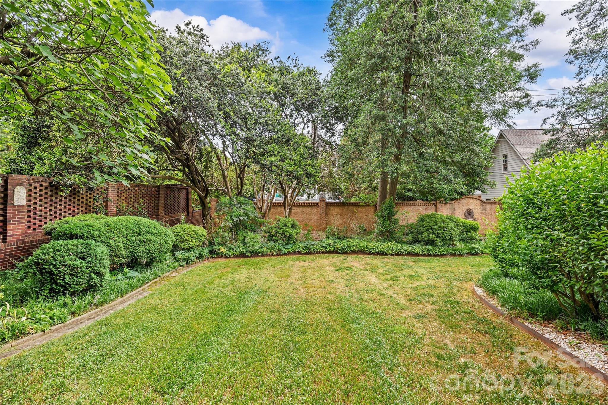 1858 Queens Road W, Charlotte, NC - photo 10 of 49