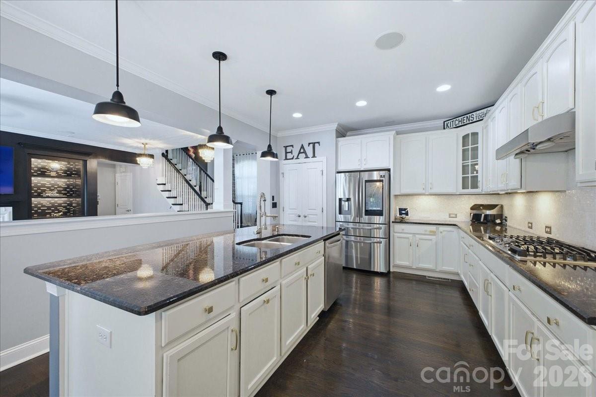 1825 Laveta Road, Charlotte, NC - photo 14 of 49
