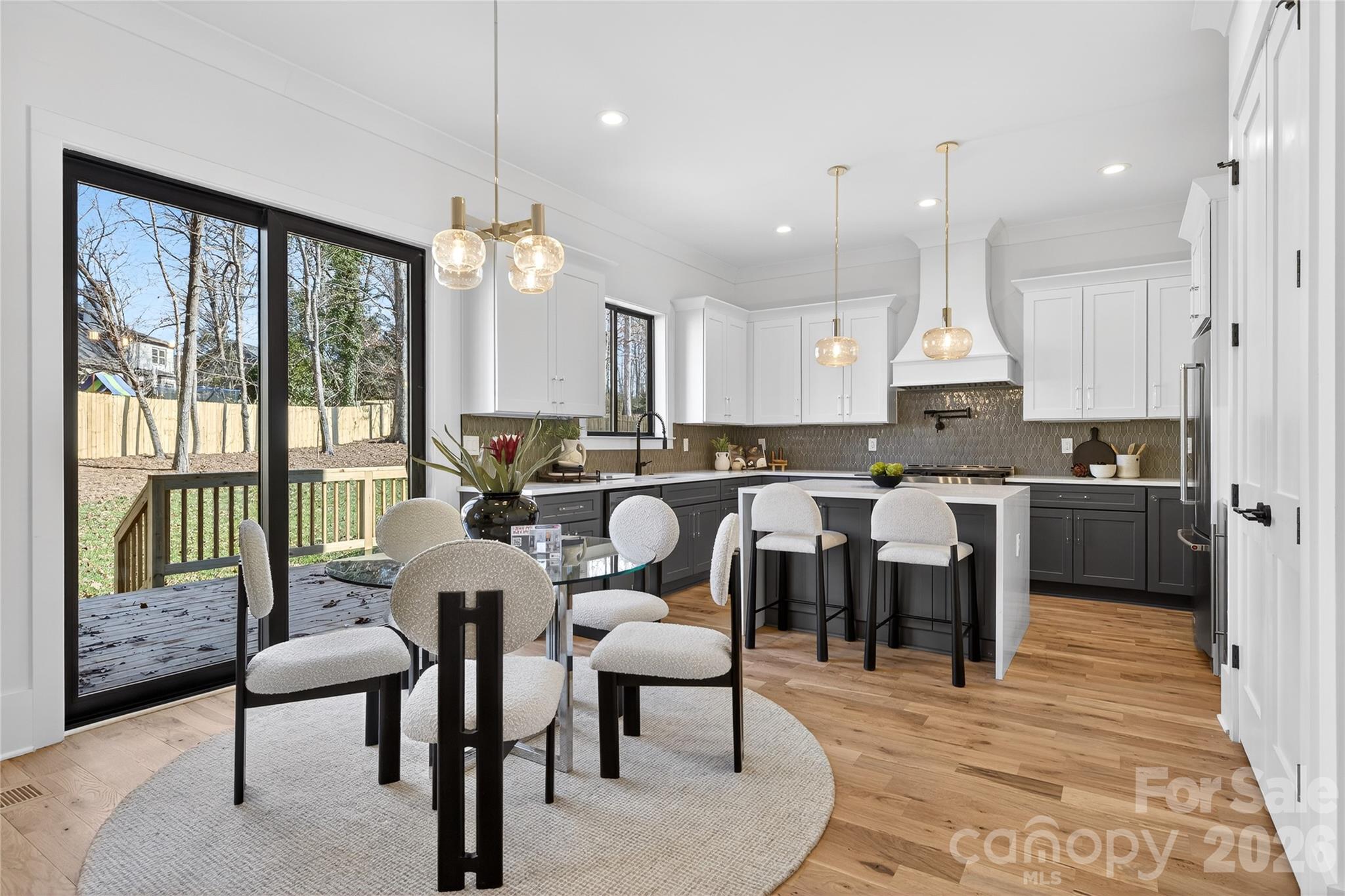 Photo 3 of 16311 Riverpointe Drive, Charlotte, NC
