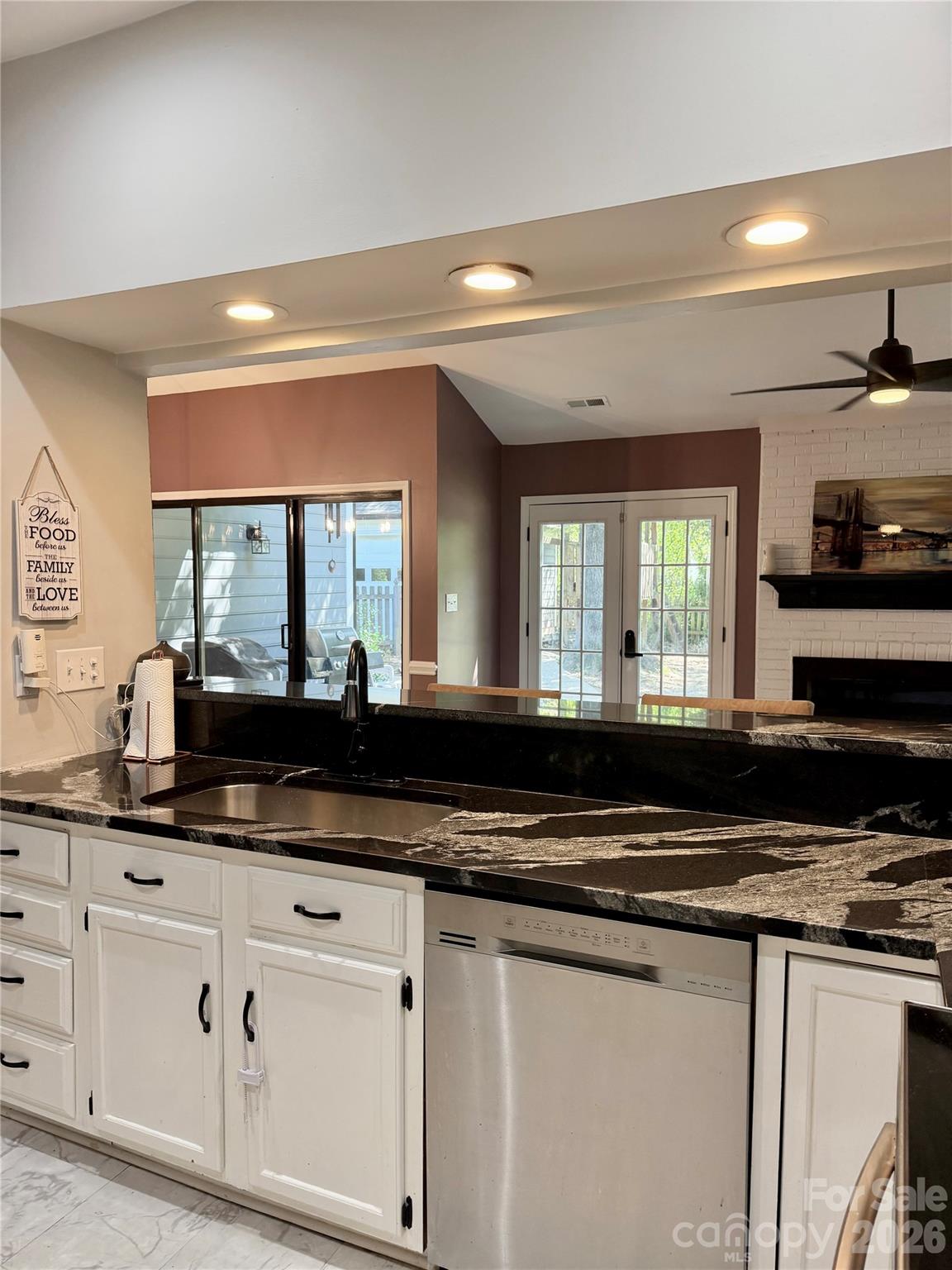 Photo 20 of 4015 Thistledown Court8, Charlotte, NC