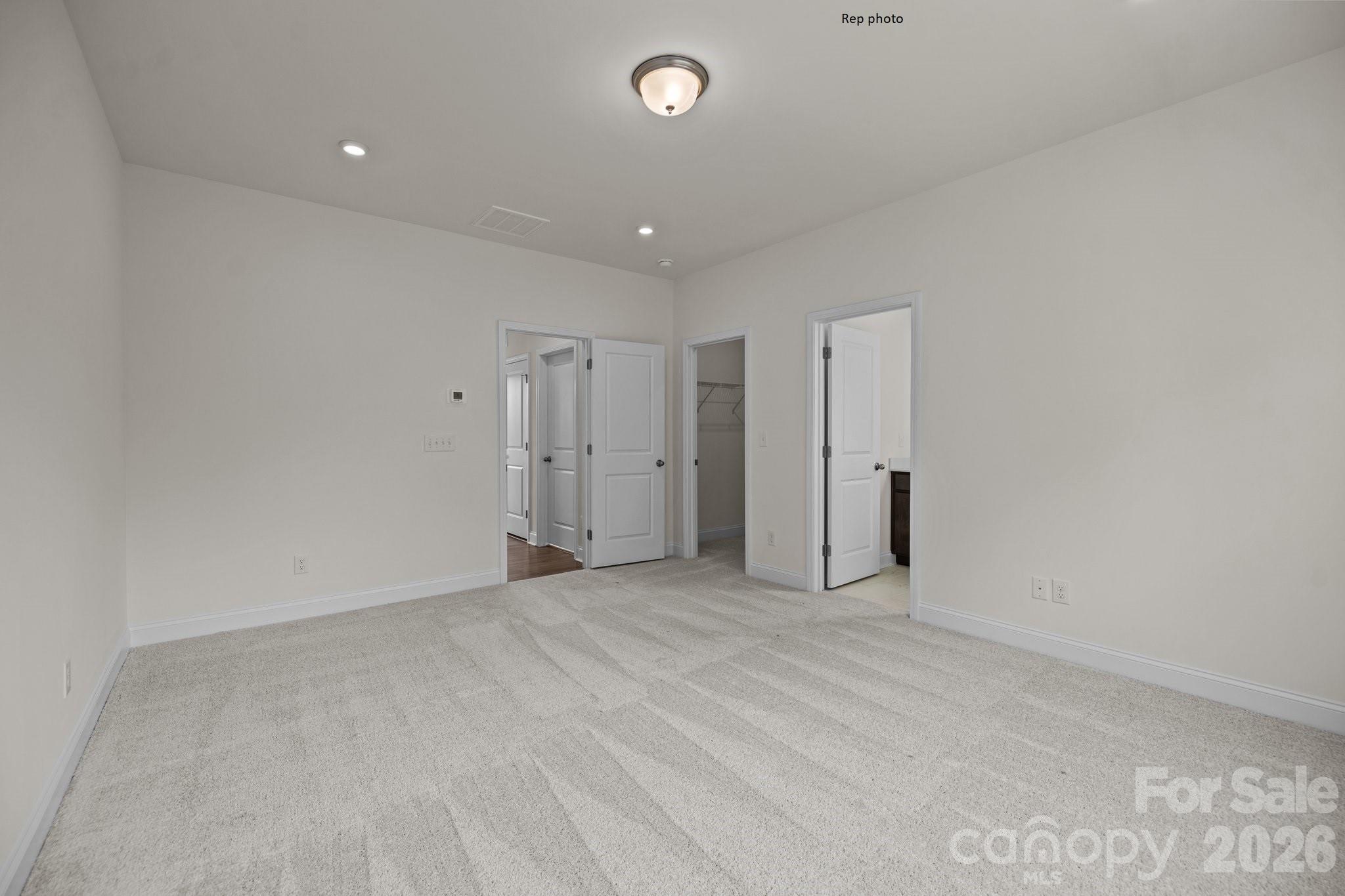 Photo 7 of 3027 Rozzelles Ferry Road, Charlotte, NC
