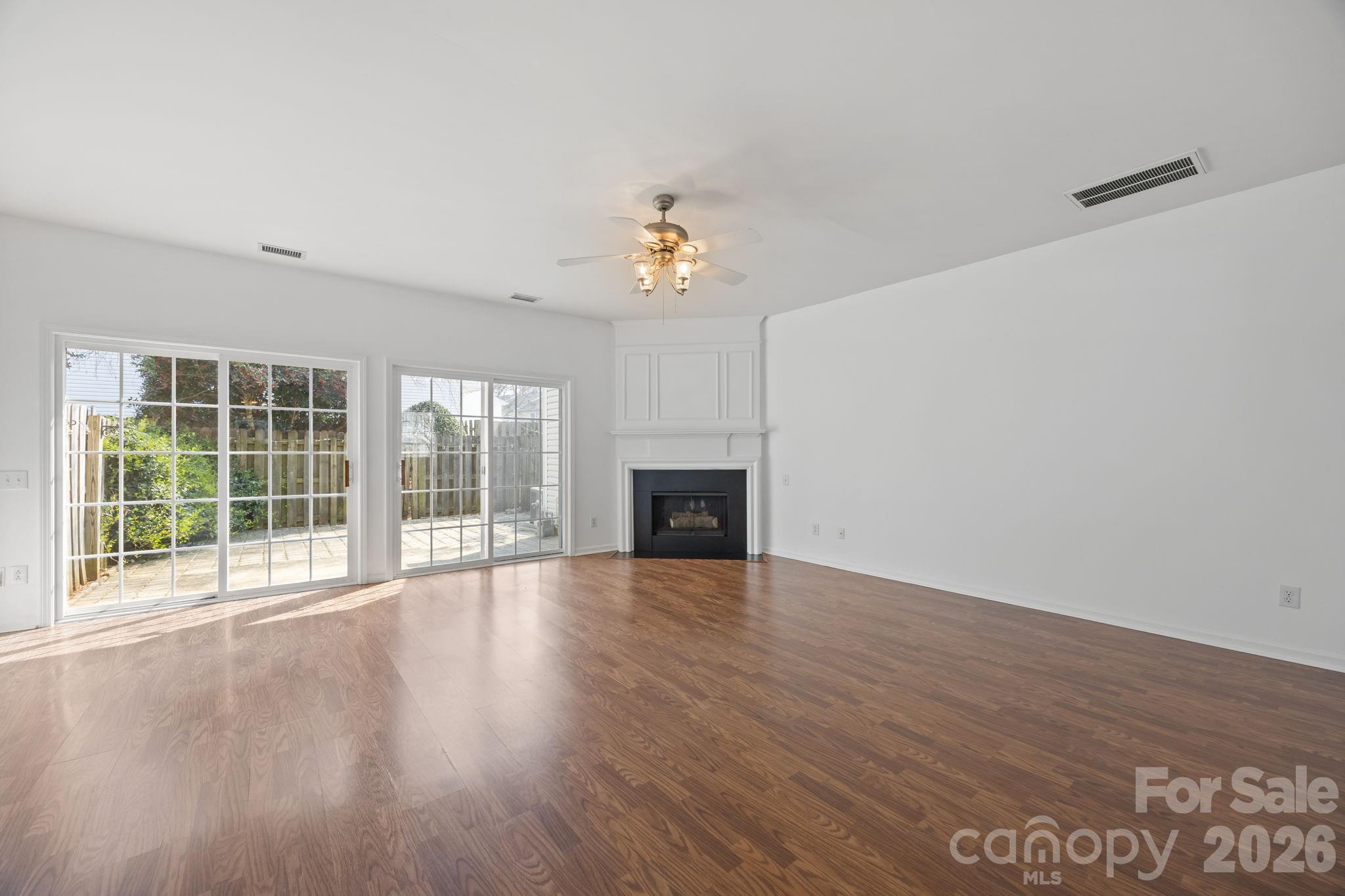 Photo 5 of 3228 Mannington Drive, Charlotte, NC