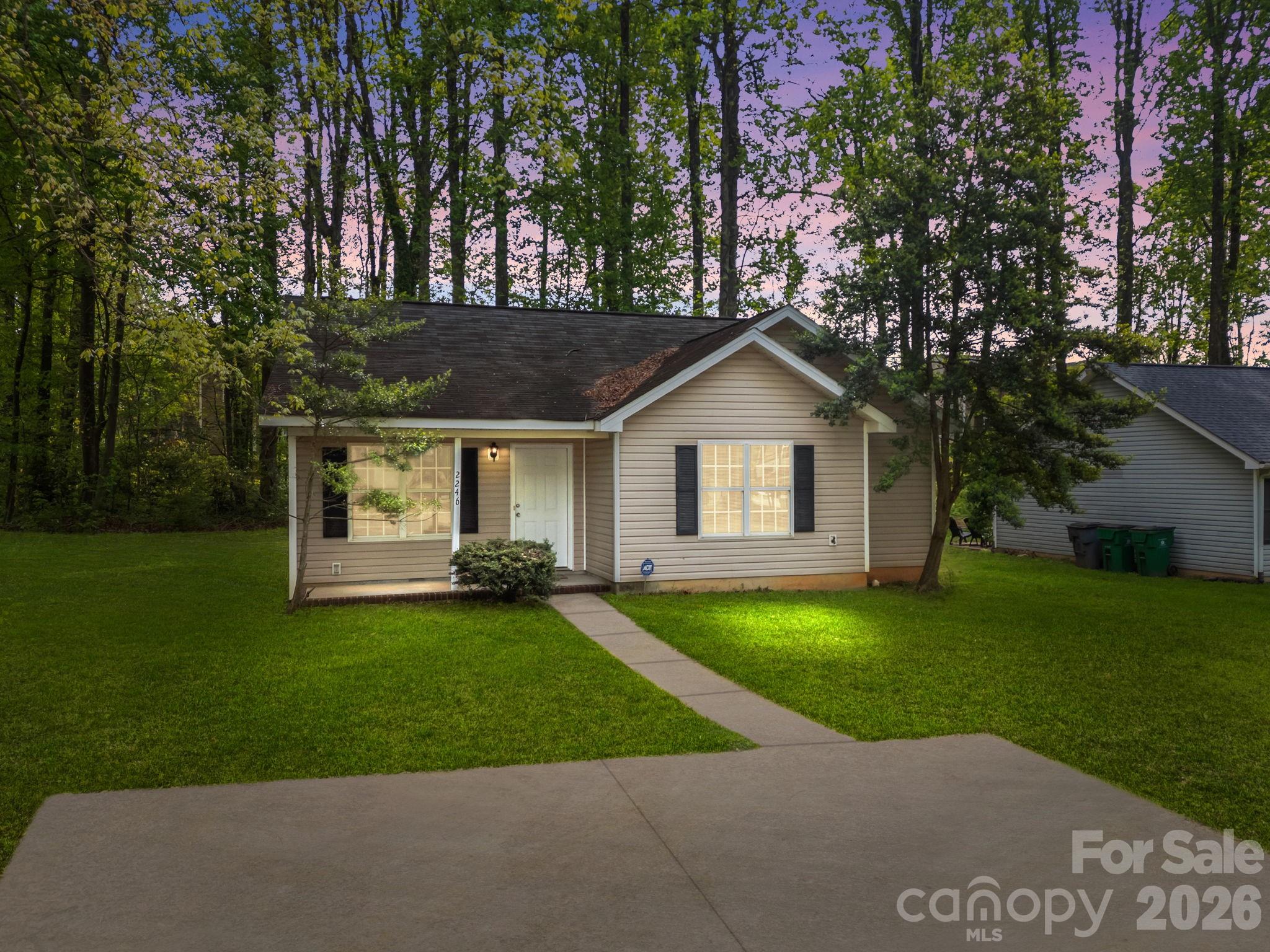 Photo 3 of 2246 Sunset Boulevard, Charlotte, NC
