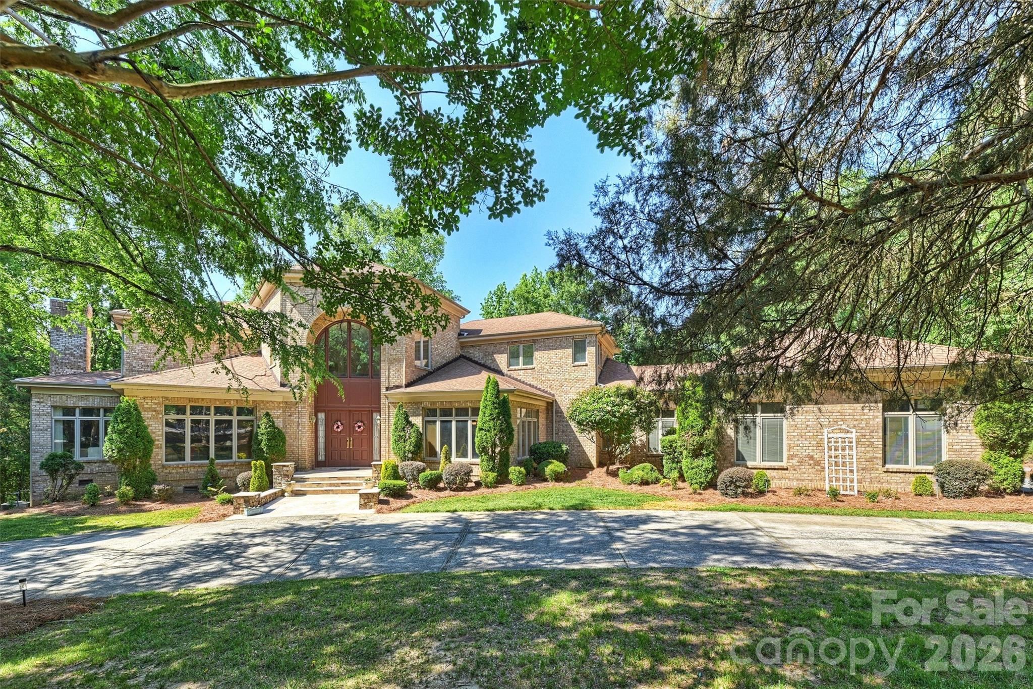 Photo 3 of 3301 Providence Plantation Lane, Charlotte, NC