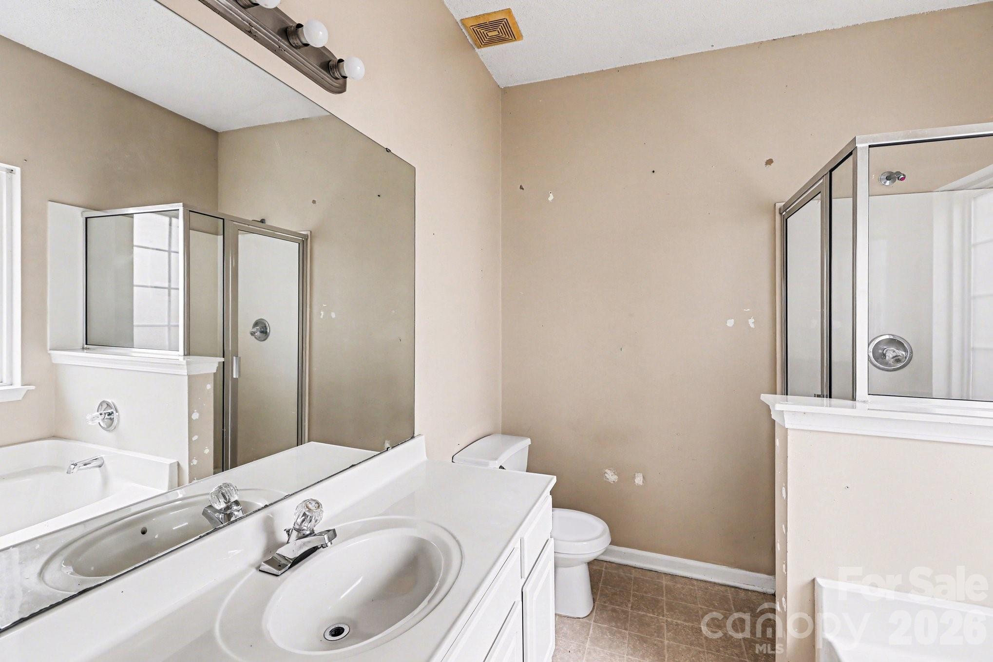 Photo 11 of 6648 Hampton Way Drive, Charlotte, NC