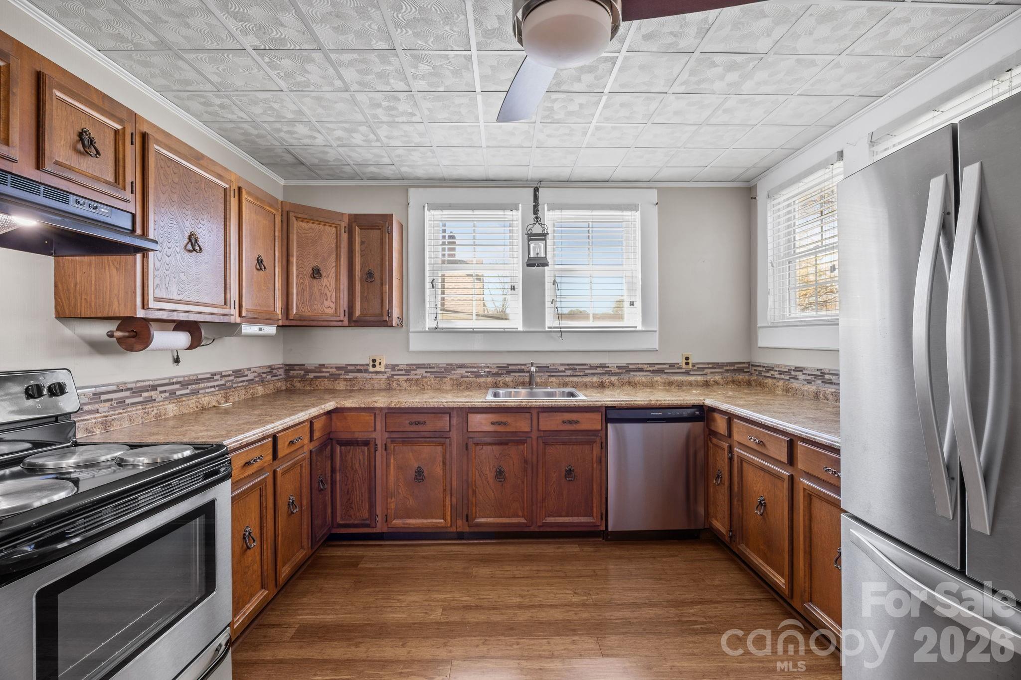 414 S Spencer Avenue, Spencer, NC - photo 22 of 45