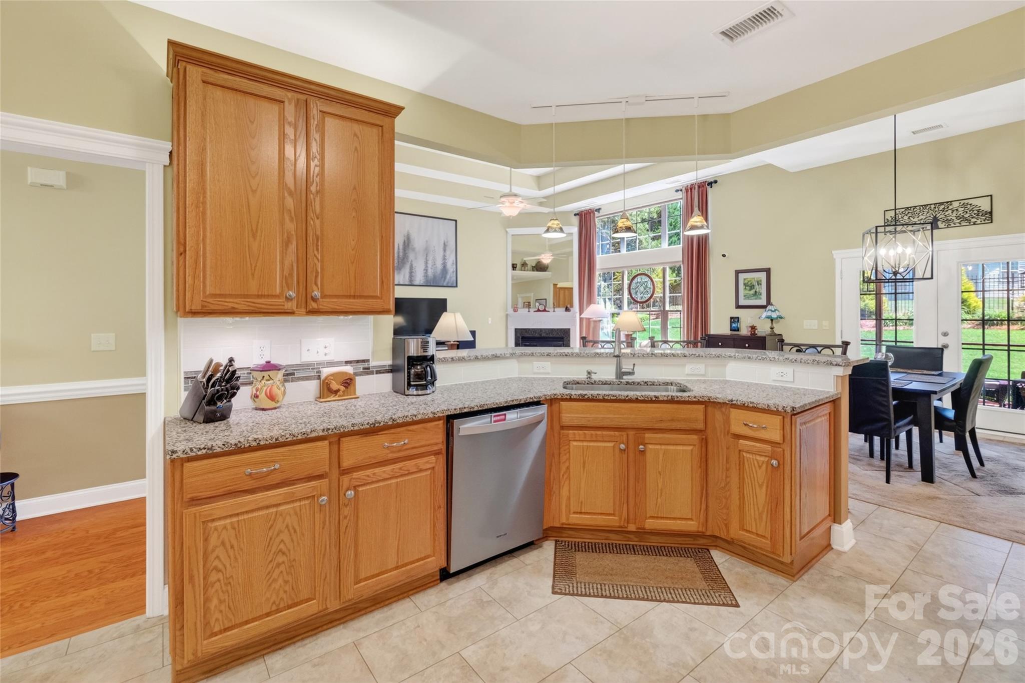 1005 Feather Oak Lane, Matthews, NC - photo 13 of 47