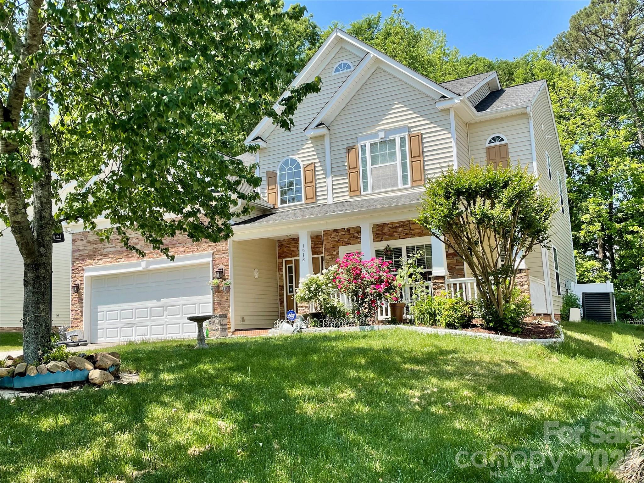 Photo 3 of 1518 Squirrel Lake Court, Matthews, NC
