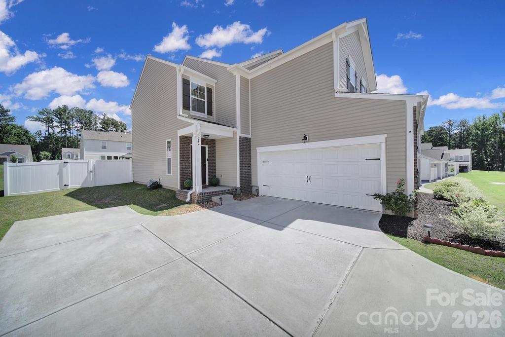 Photo 3 of 635 Synclaire Place, Rock Hill, SC