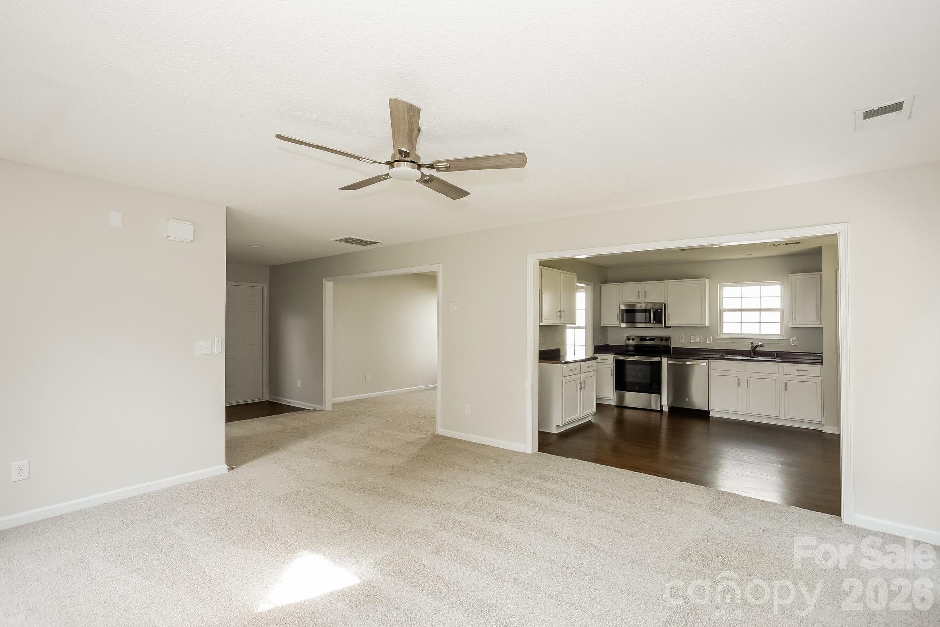 Photo 7 of 11003 Pointer Ridge Drive, Charlotte, NC