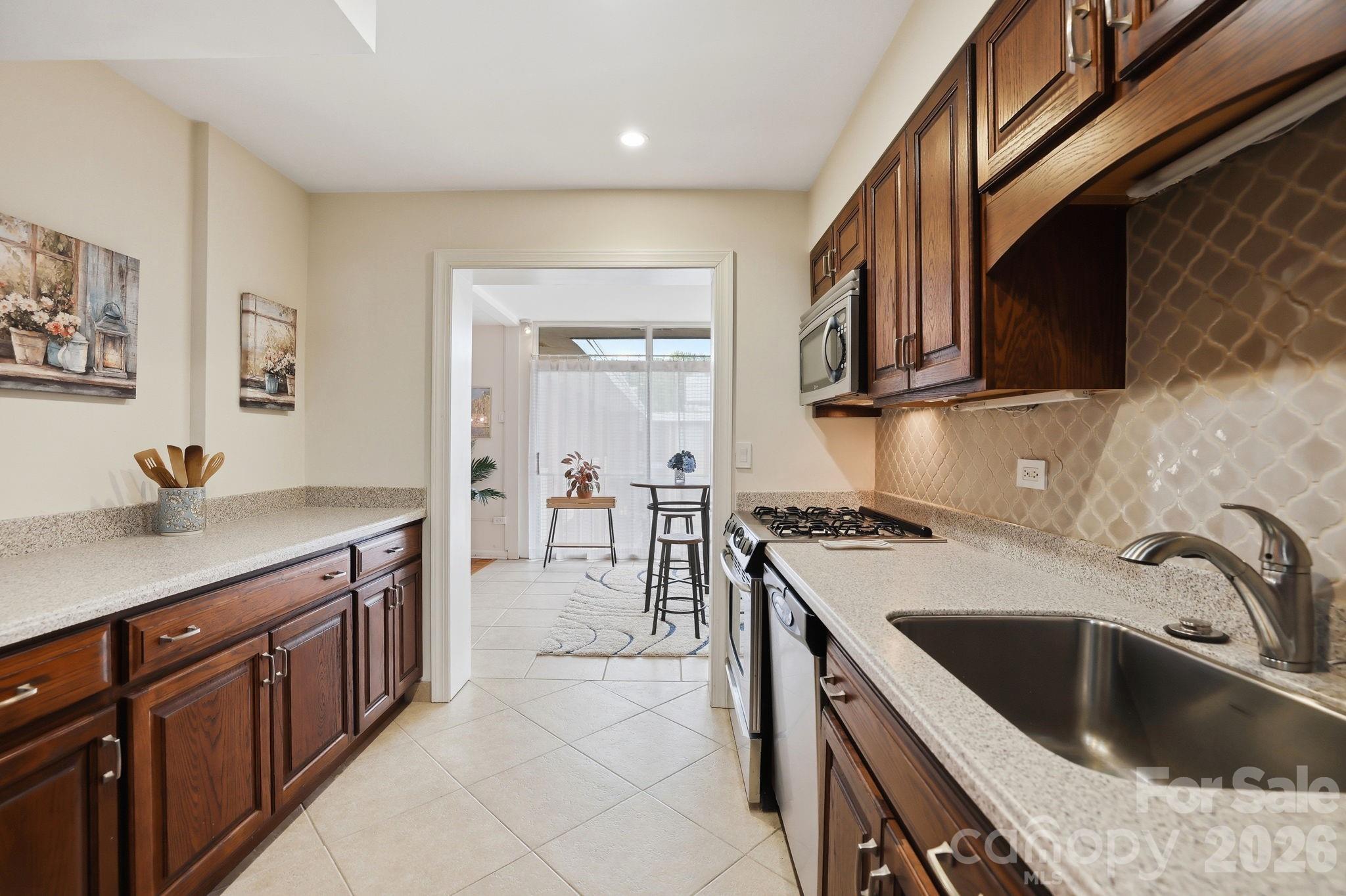 Photo 9 of 1300 Queens Road416, Charlotte, NC