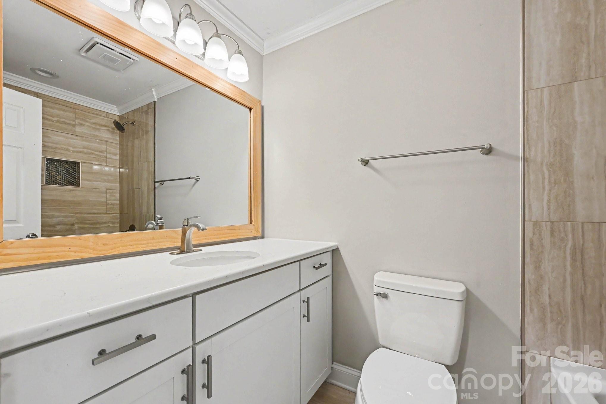 Photo 13 of 1126 Claremont Road, Charlotte, NC