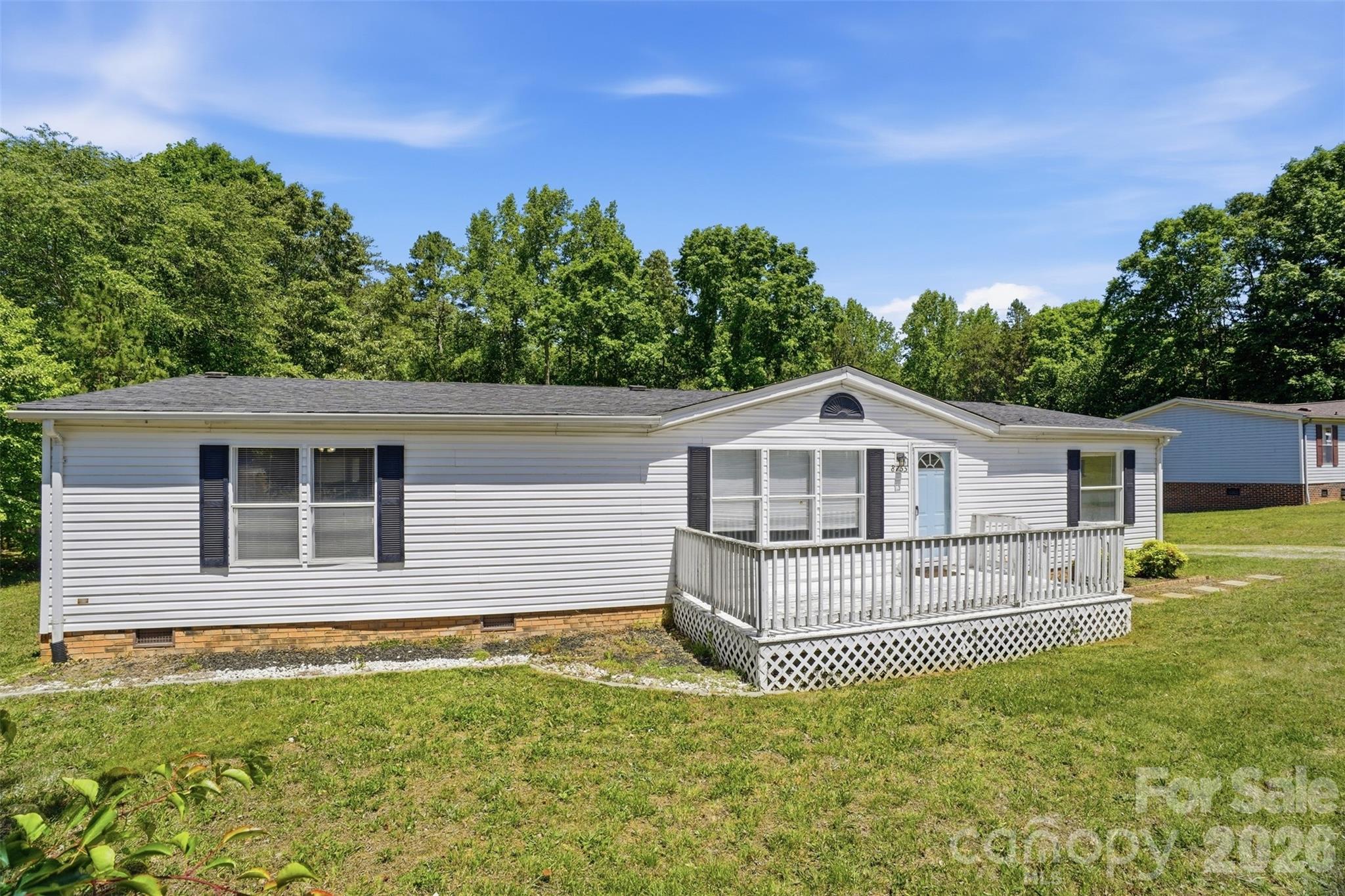 Photo 3 of 8755 Carroll Street, Hickory, NC