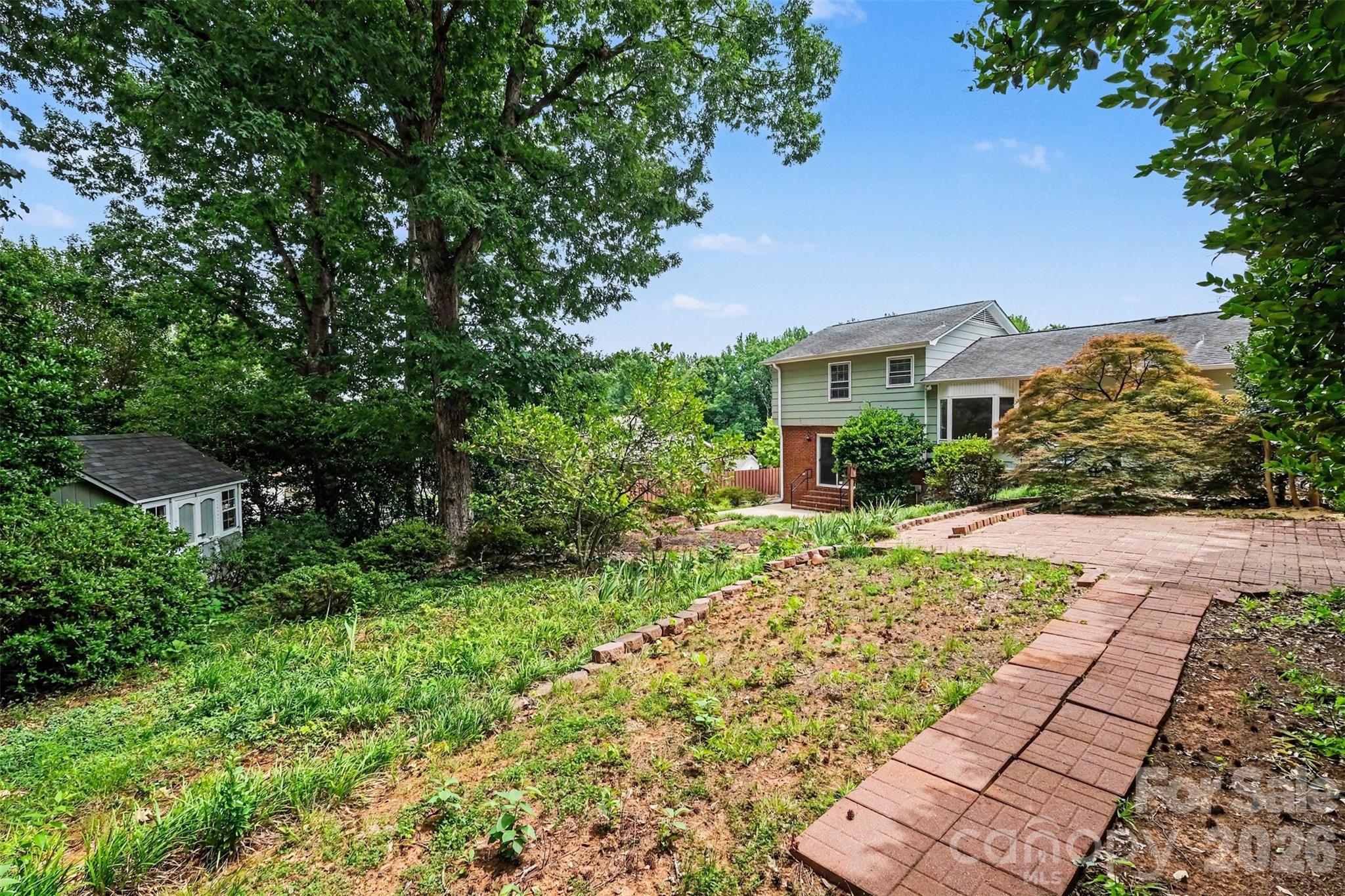 Home for sale at 1030 Mclaughlin Drive, Charlotte, NC — photo 32 of 33