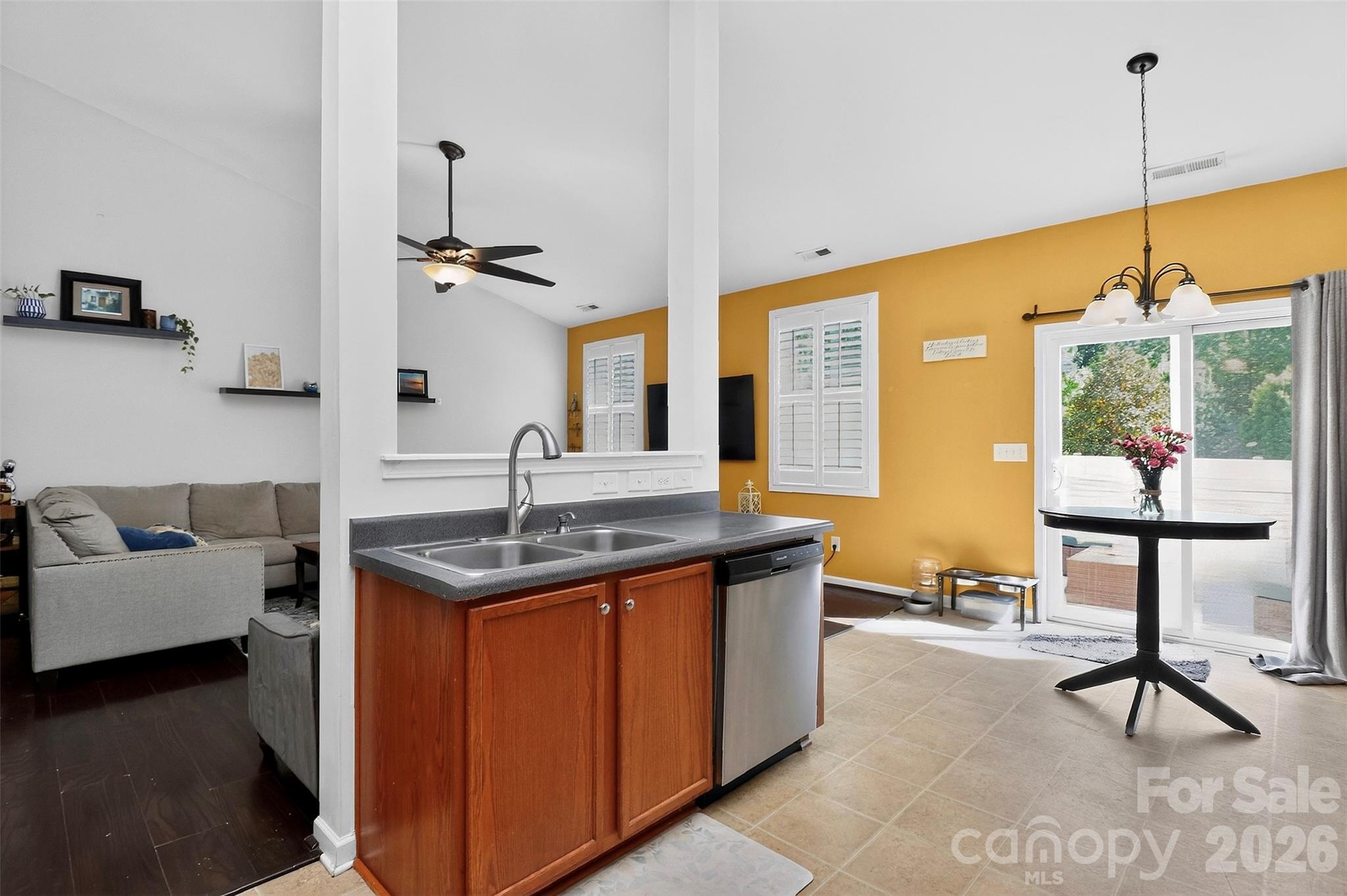 Photo 20 of 8807 Heartleaf Road, Charlotte, NC