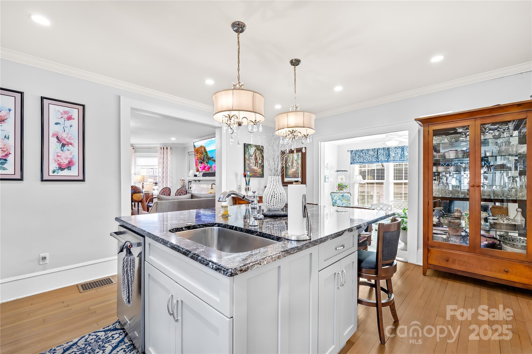 209 W 3rd Avenue, Gastonia, NC - photo 27 of 45