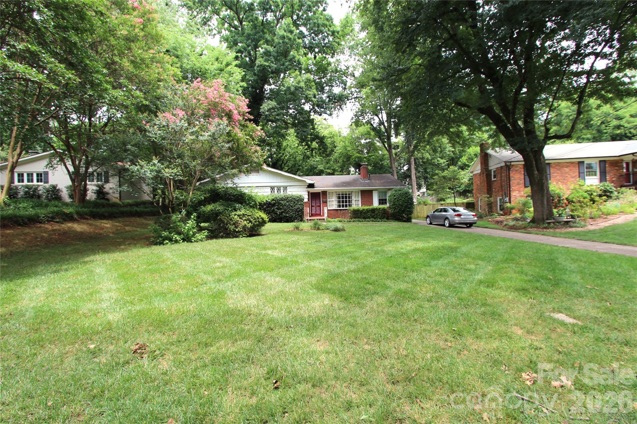 Photo 19 of 821 Burnley Road, Charlotte, NC