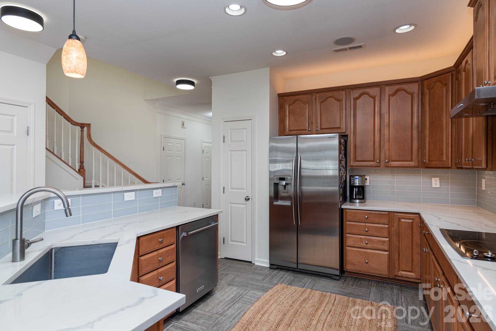438 Magnolia Street, Davidson, NC - photo 8 of 21