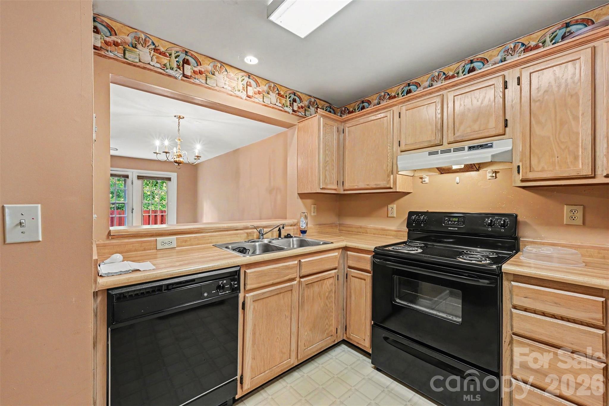 Photo 5 of 9610 Green Gable Court, Charlotte, NC