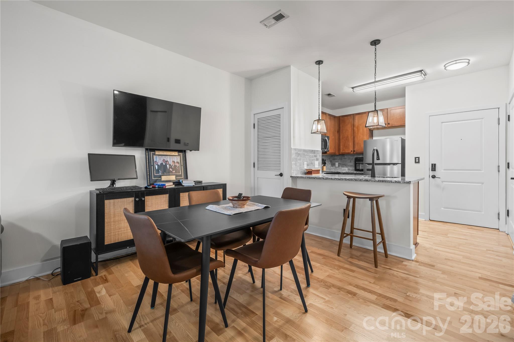 Photo 4 of 630 Calvert Street311, Charlotte, NC