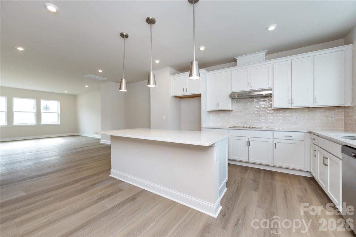 Photo 15 of 909 Archway Lane, Charlotte, NC