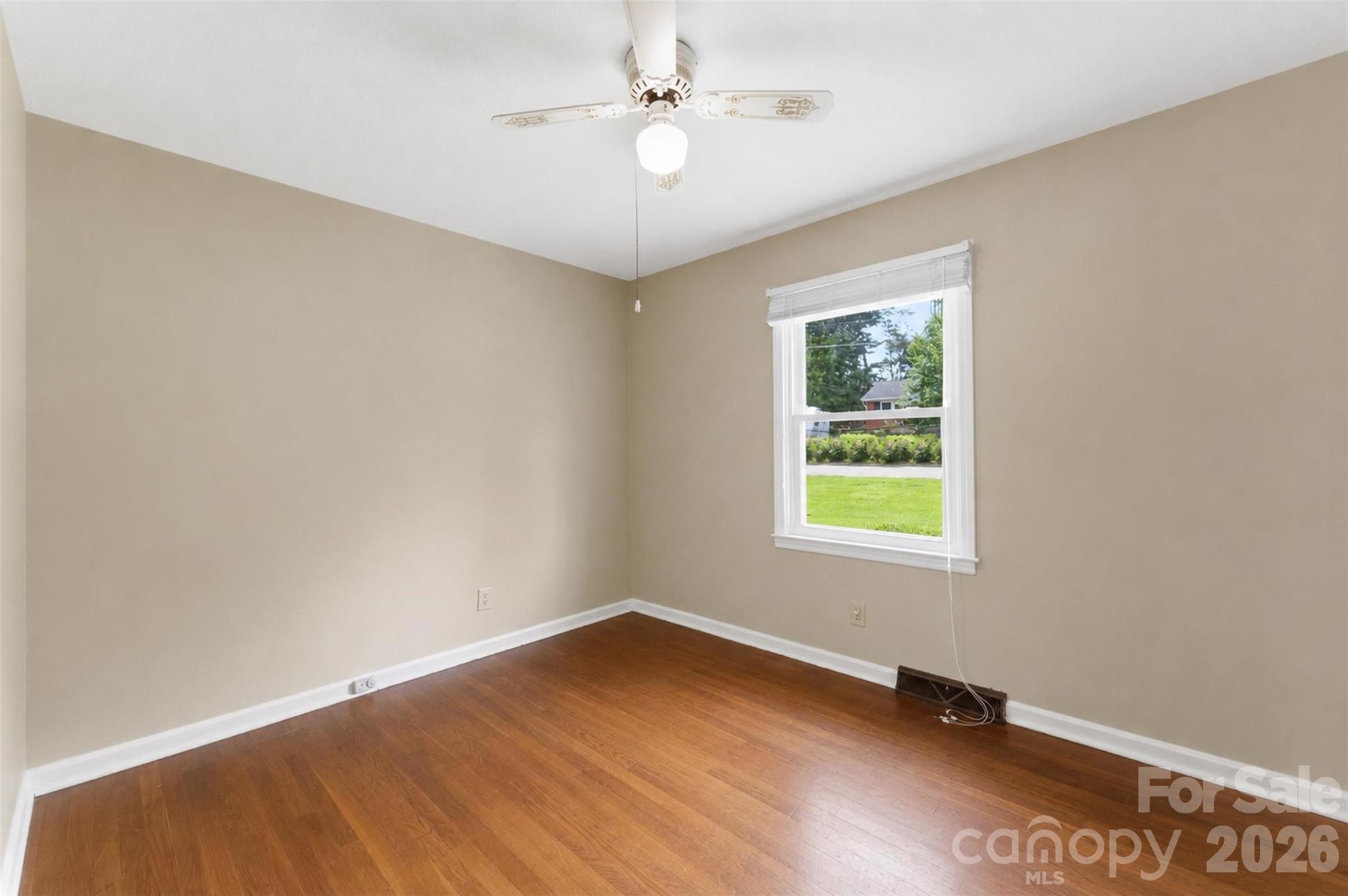 Home for sale at 609 Temple Street, Kings Mountain, NC — photo 19 of 41