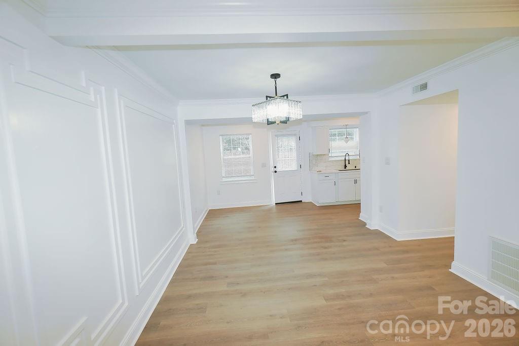 Photo 5 of 8805 Hunter Ridge Drive, Charlotte, NC