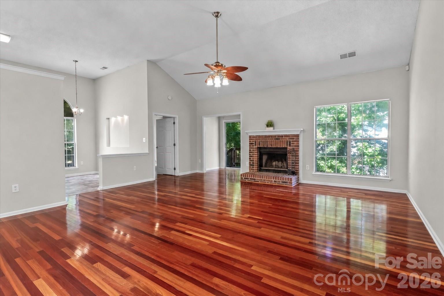 Photo 3 of 11823 Harris Ridge Drive, Charlotte, NC