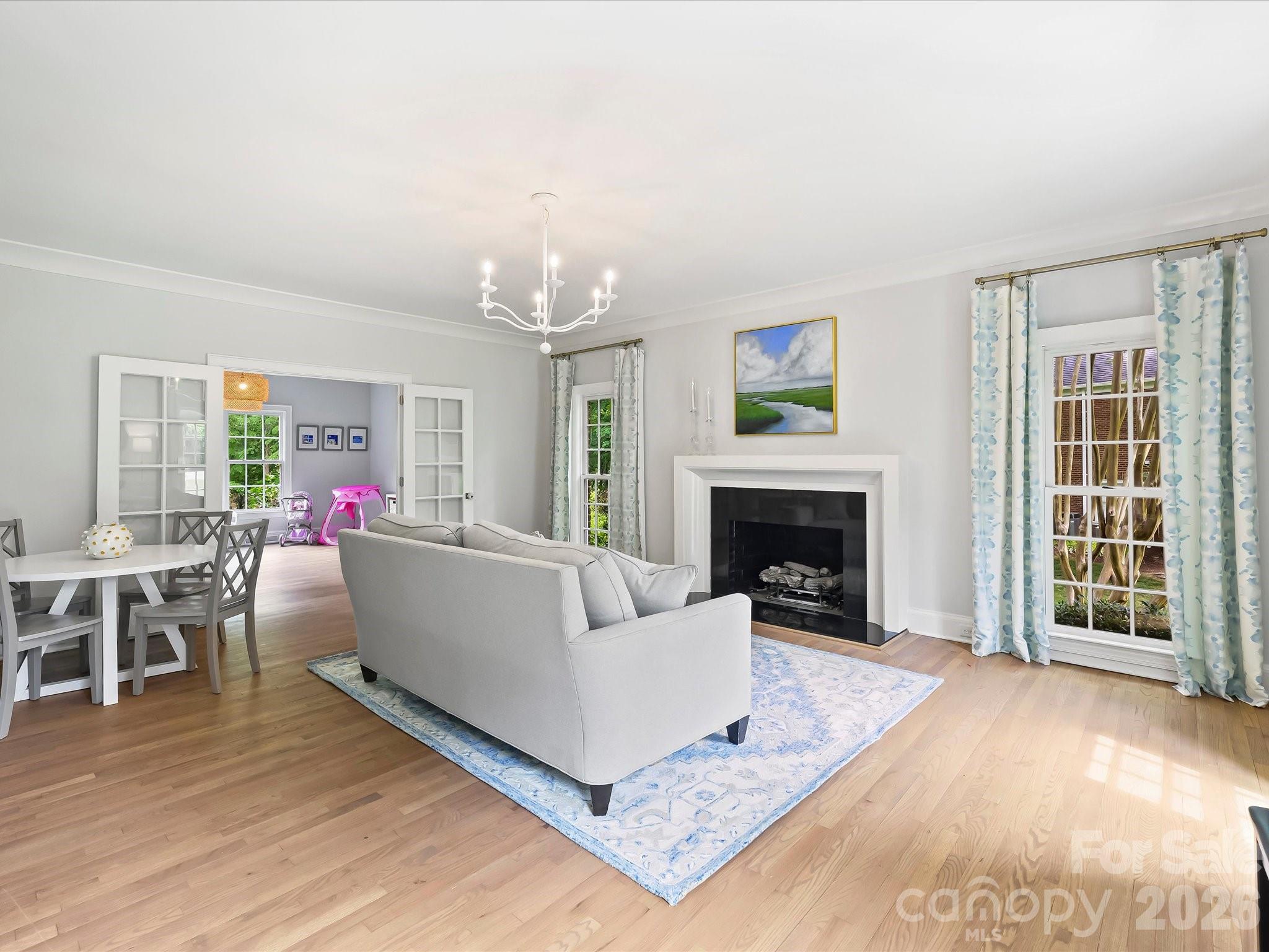 Photo 4 of 4017 Moorland Drive, Charlotte, NC