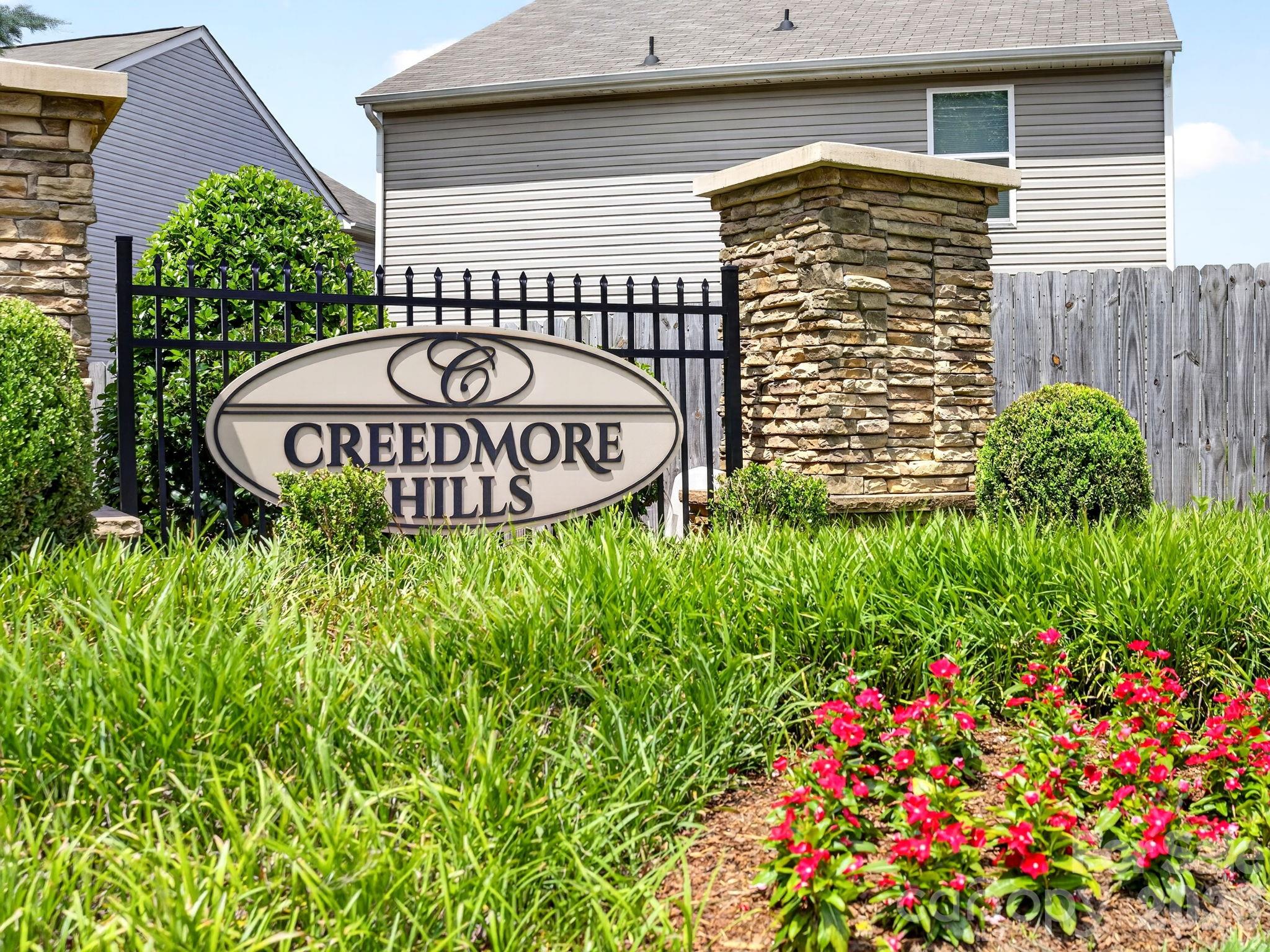 Photo 42 of 8128 Derby Woods Lane, Charlotte, NC