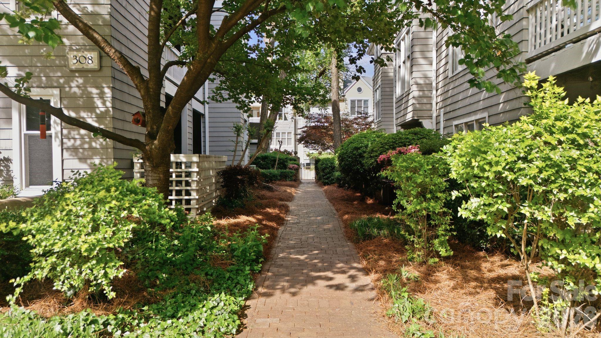 Photo 28 of 308 Queens Road32, Charlotte, NC
