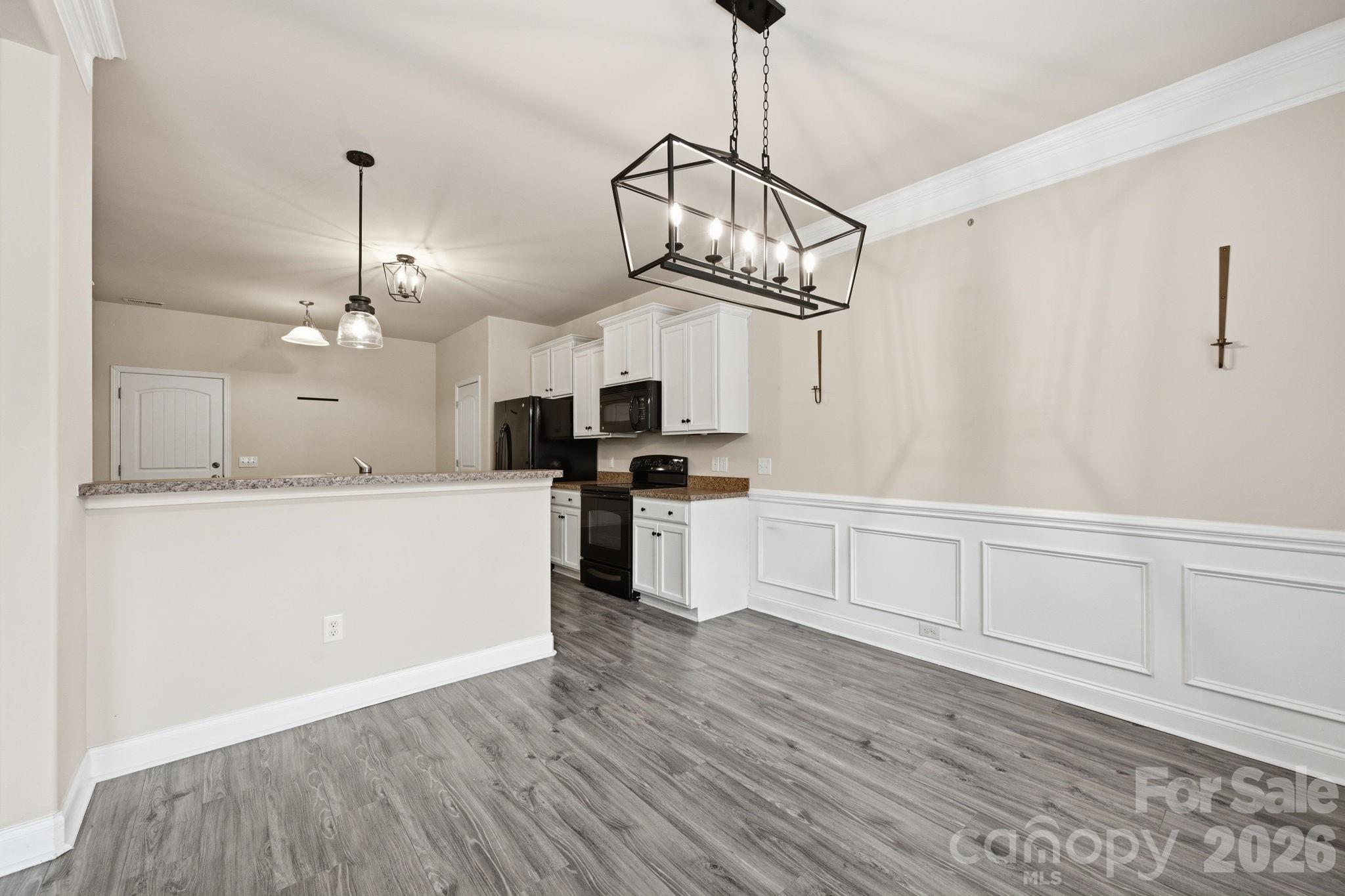Home for sale at 7820 Rockland Drive, Charlotte, NC — photo 14 of 40