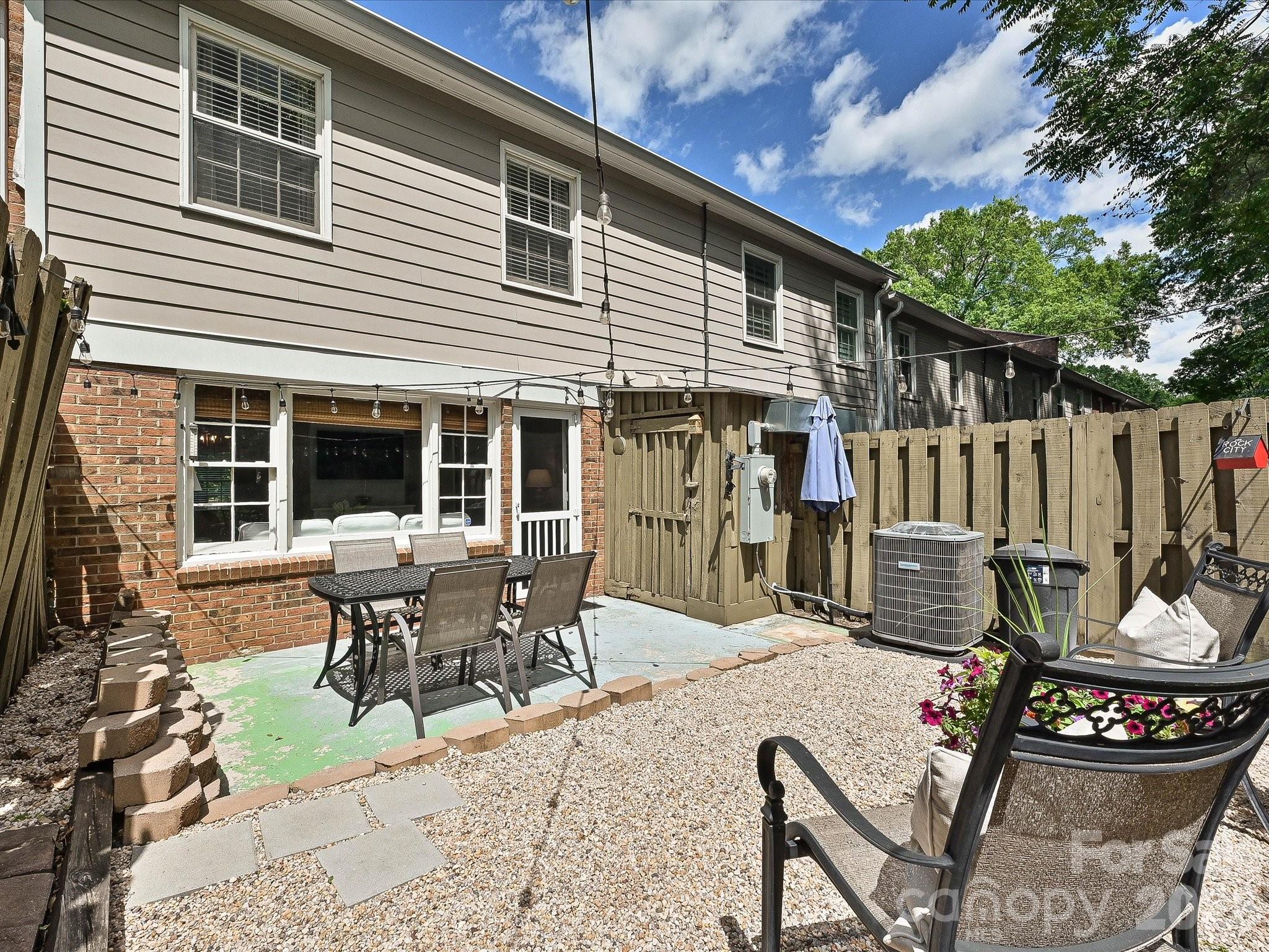 Photo 25 of 4611 Hedgemore DriveJ, Charlotte, NC