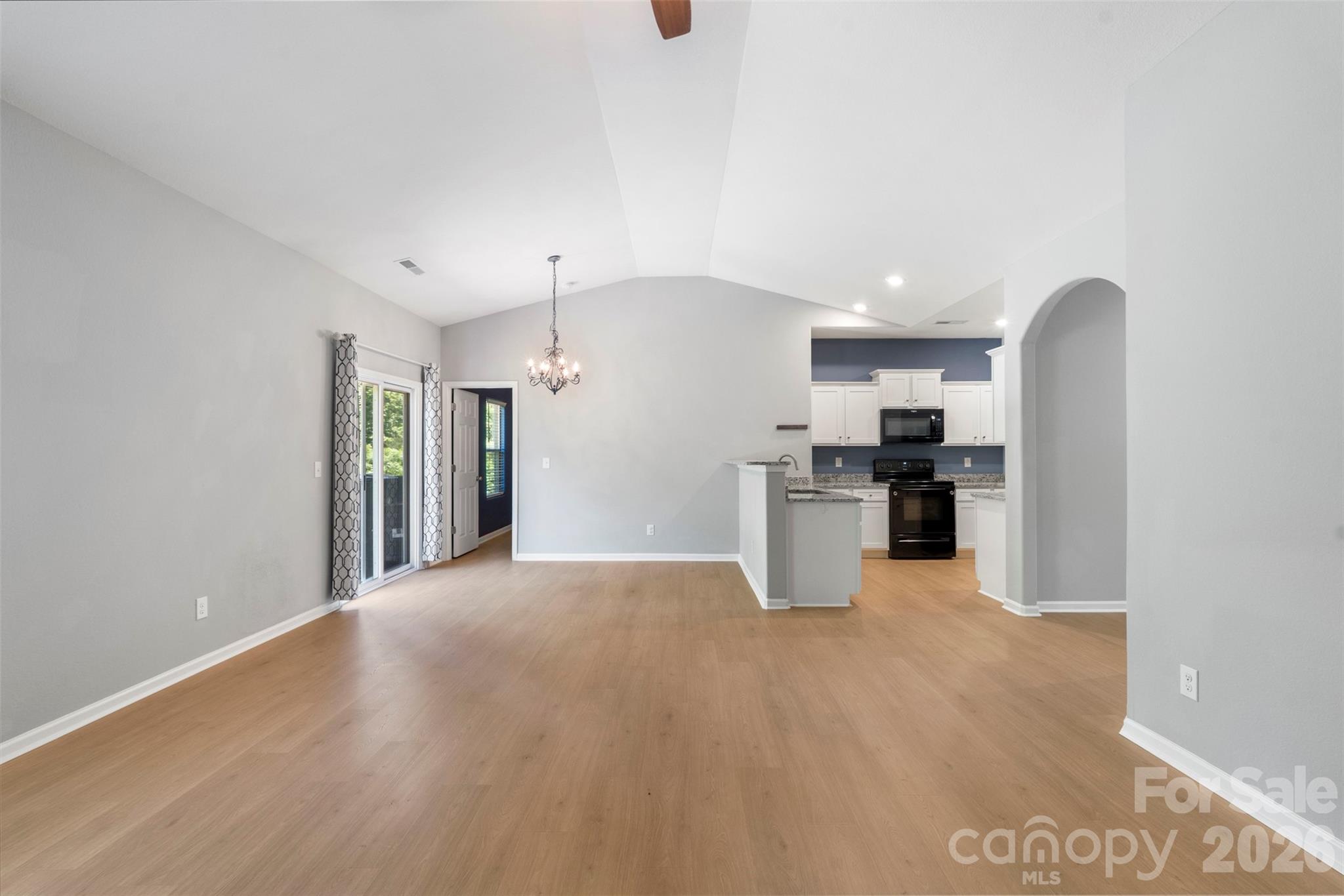 Photo 11 of 7318 Cuddington Drive, Charlotte, NC