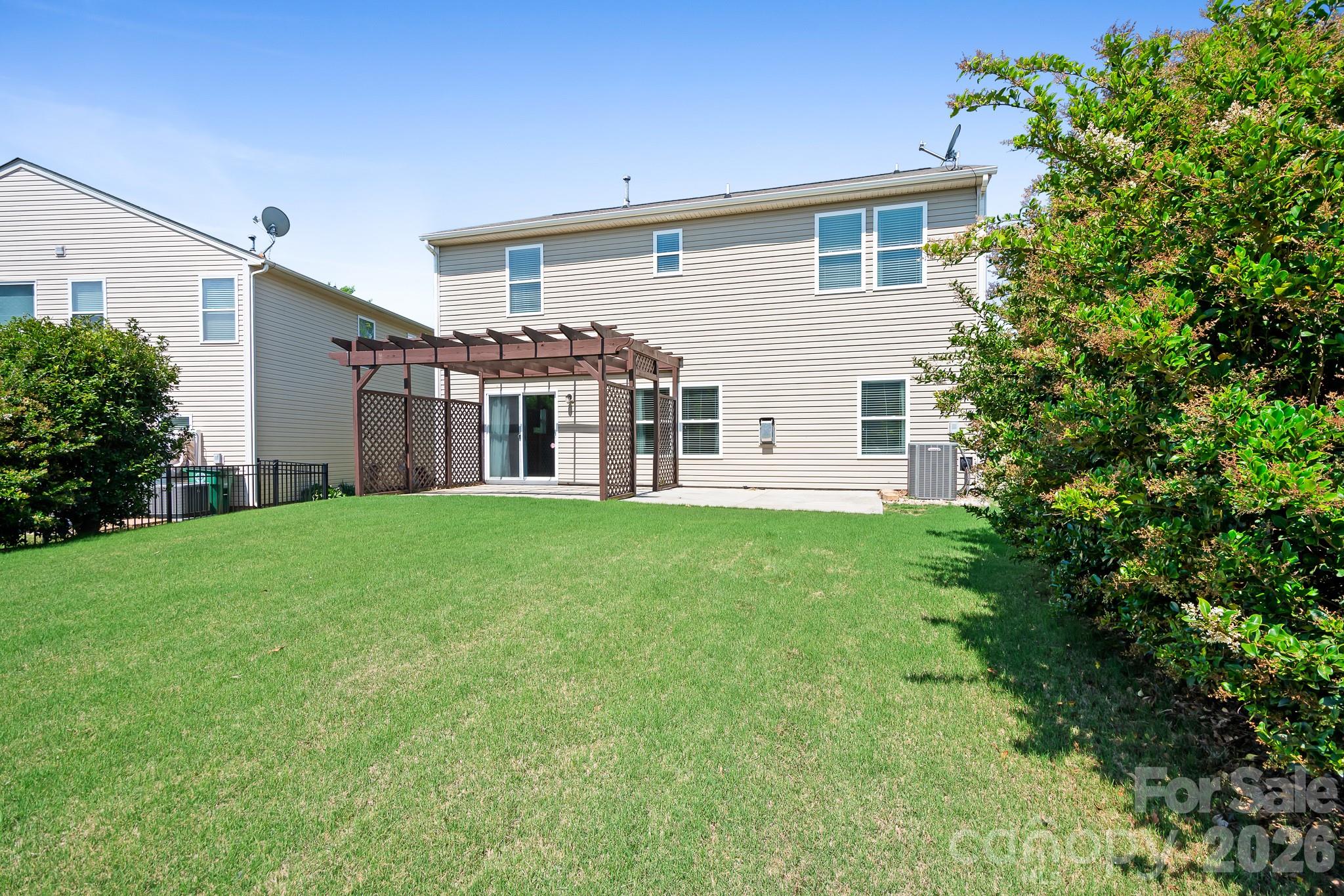 2059 Blue Iris Drive, Matthews, NC - photo 31 of 42