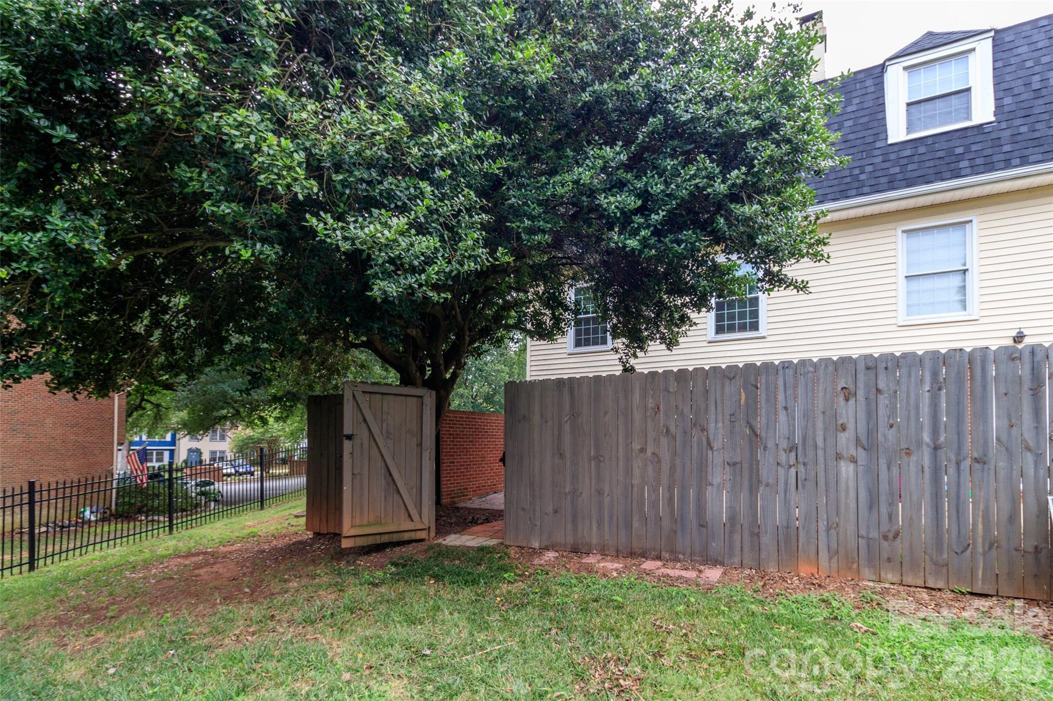 Photo 38 of 8300 Knights Bridge Road, Charlotte, NC